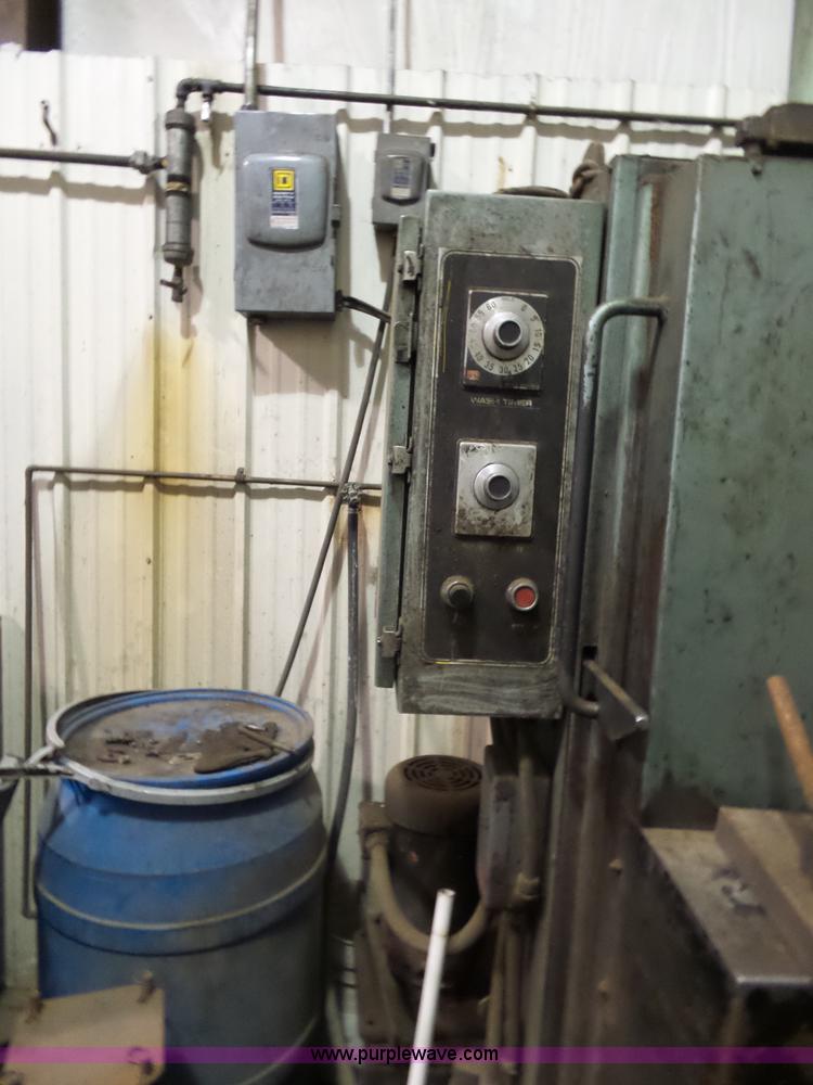 Kwik-Way parts washer in Salina, KS | Item CD9791 sold | Purple Wave