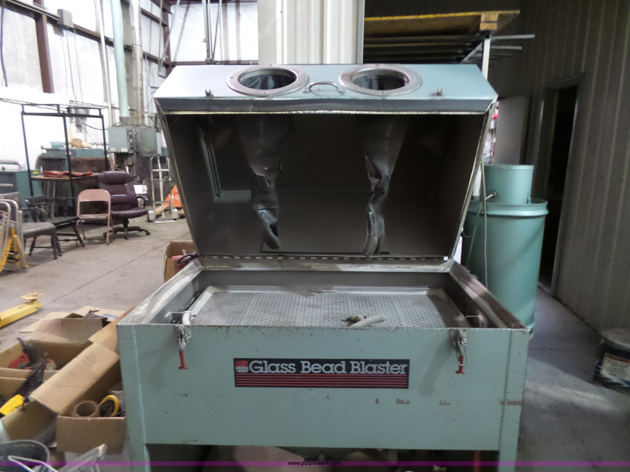 Kwik-way glass bead sandblaster in Salina, KS | Item CD9772 sold ...