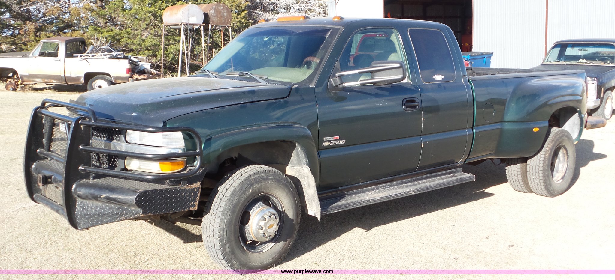 2001 Chevrolet Silverado 3500 Ext. Cab pickup truck in Bunker Hill, KS ...