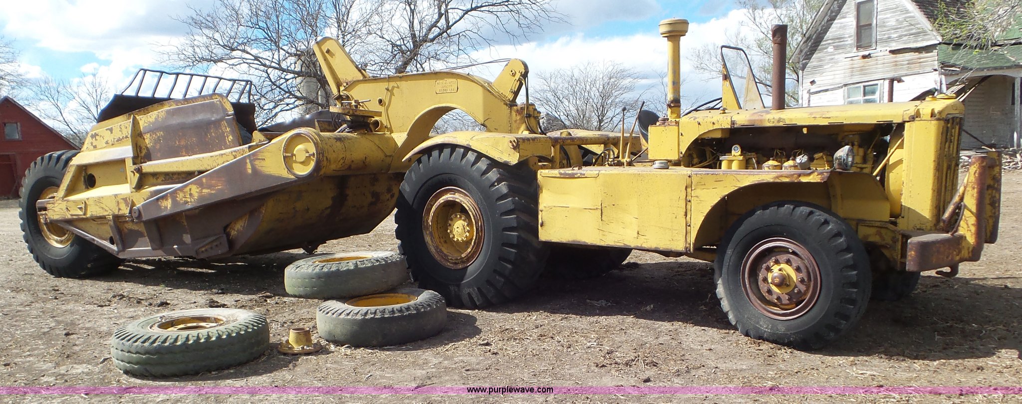 Caterpillar 70 DW15 scraper in Osborne, KS | Item K6858 sold | Purple Wave
