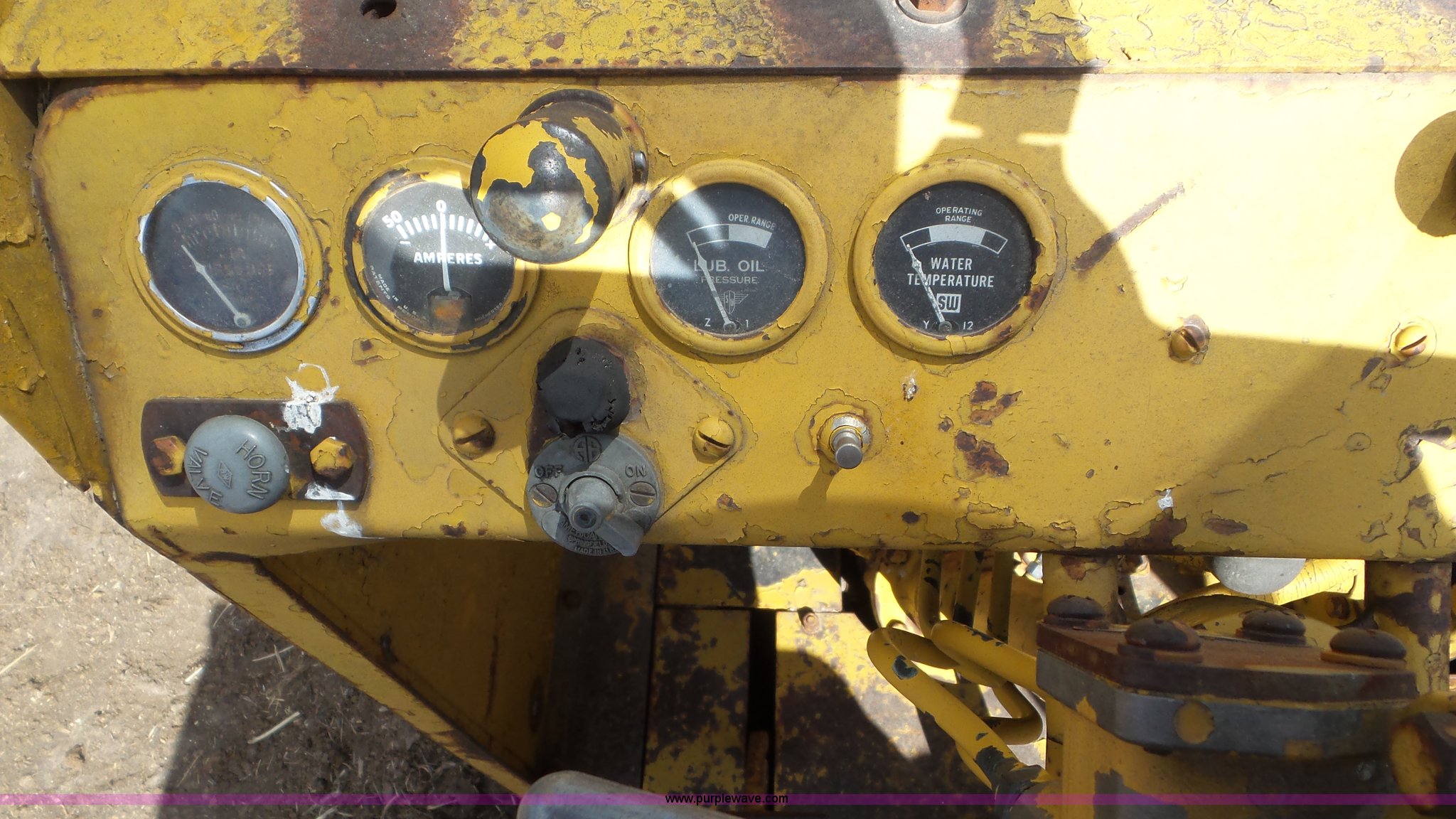 Caterpillar 70 DW15 scraper in Osborne, KS | Item K6858 sold | Purple Wave