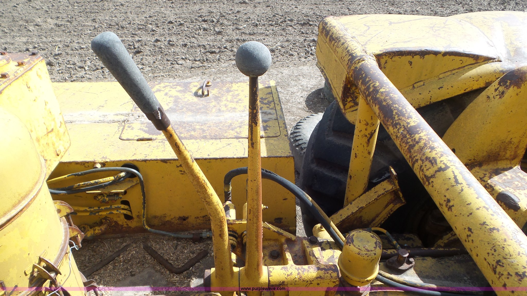 Caterpillar 70 DW15 scraper in Osborne, KS | Item K6858 sold | Purple Wave
