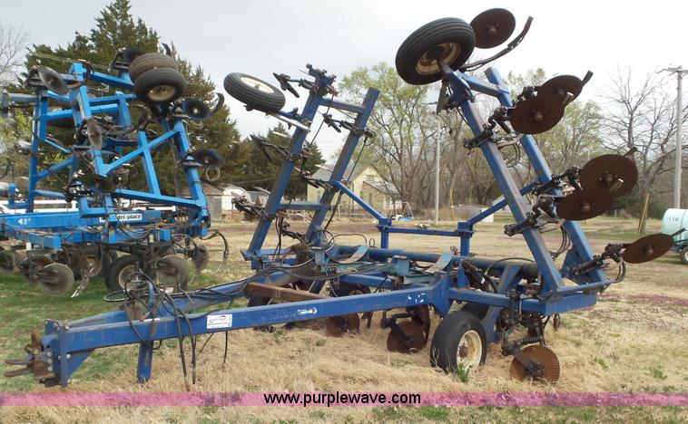 Blue Jet anhydrous applicator in Hunter, KS | Item K6813 sold | Purple Wave