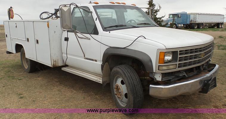 1992 Chevrolet 3500 utility truck in Norton, KS | Item L2202 sold ...