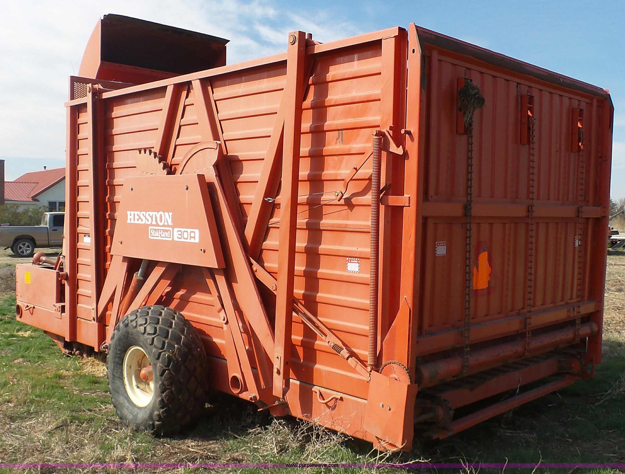 Hesston 30A Stackhand in Norton, KS | Item K6752 sold | Purple Wave