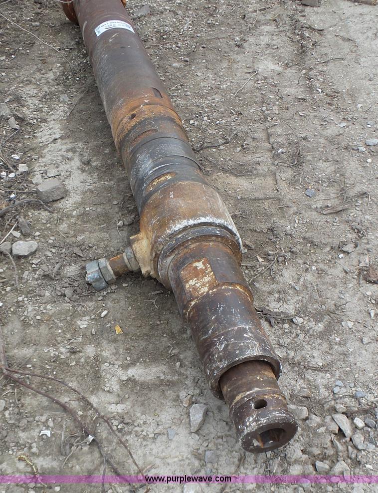 Drill rig bit in Columbia, MO | Item L6001 sold | Purple Wave