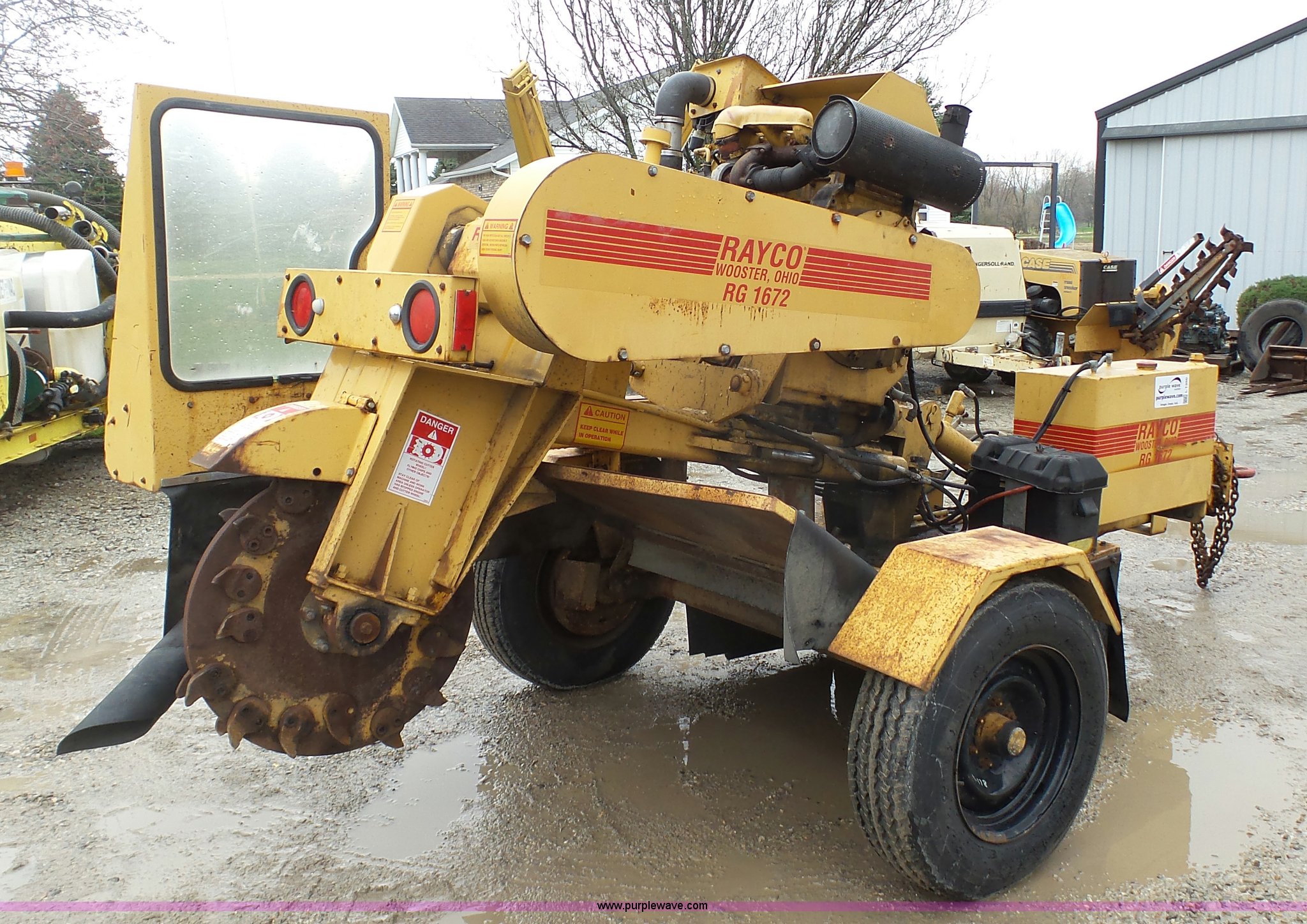 Rayco RG1672 stump grinder in Winamac, IN | Item L1350 sold | Purple Wave