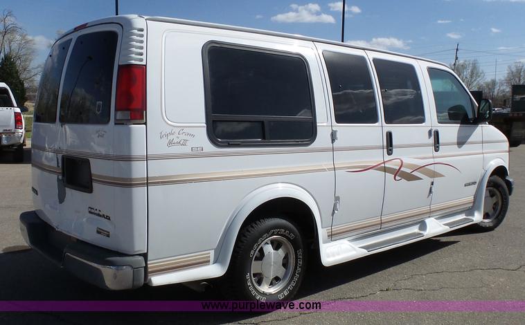 1997 GMC Savana G1500 SE Mark III van in Manhattan, KS | Item J4161 ...