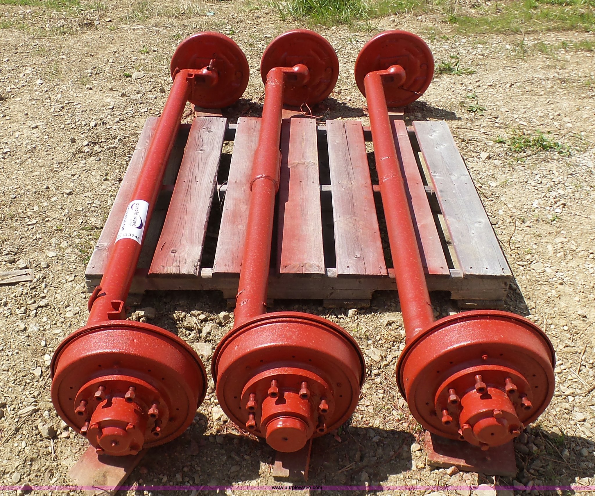 (3) trailer drop axles in Knob Noster, MO | Item G3743 sold | Purple Wave