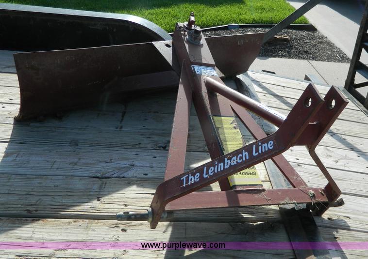 Leinbach blade in Hays, KS | Item BQ9860 sold | Purple Wave