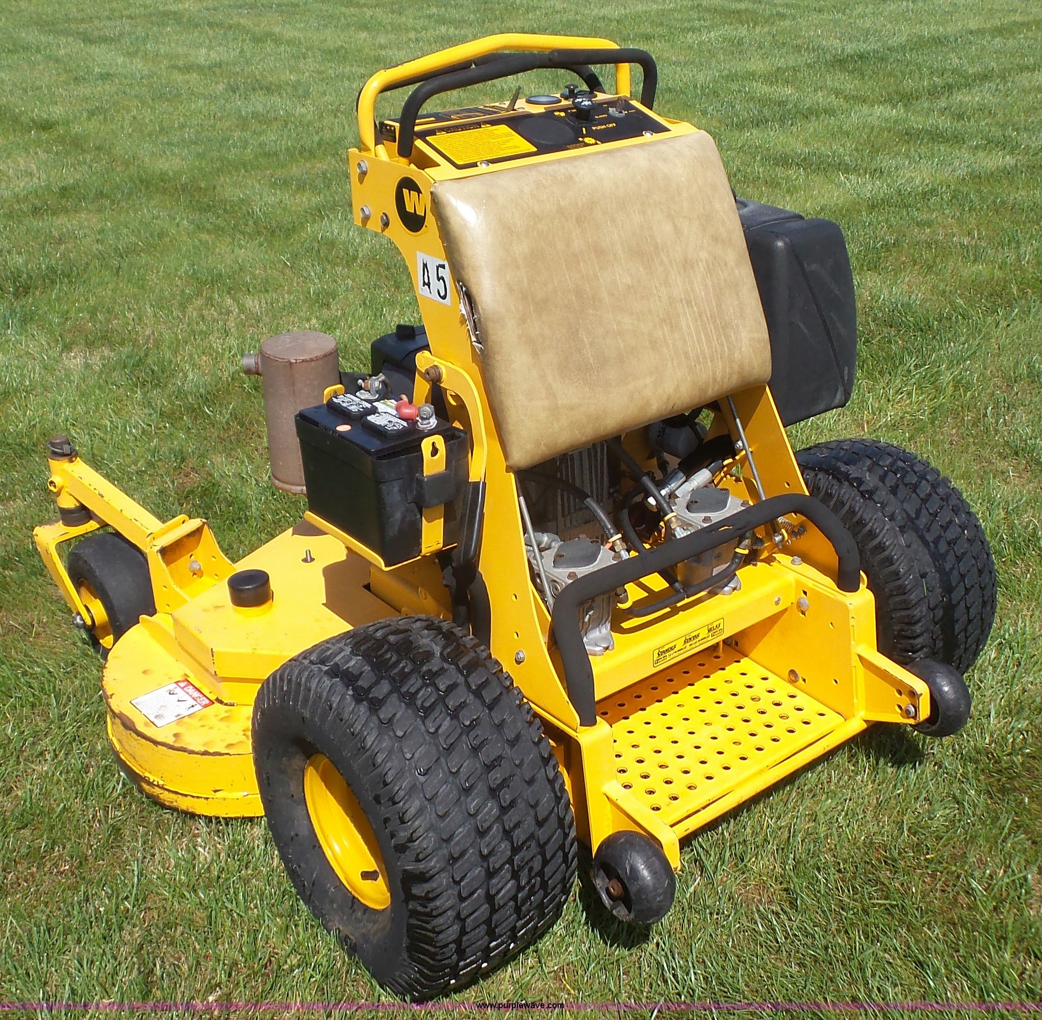 2003 Wright Stander WS5219KAWE lawn mower in Gardner, KS | Item BN9530 ...