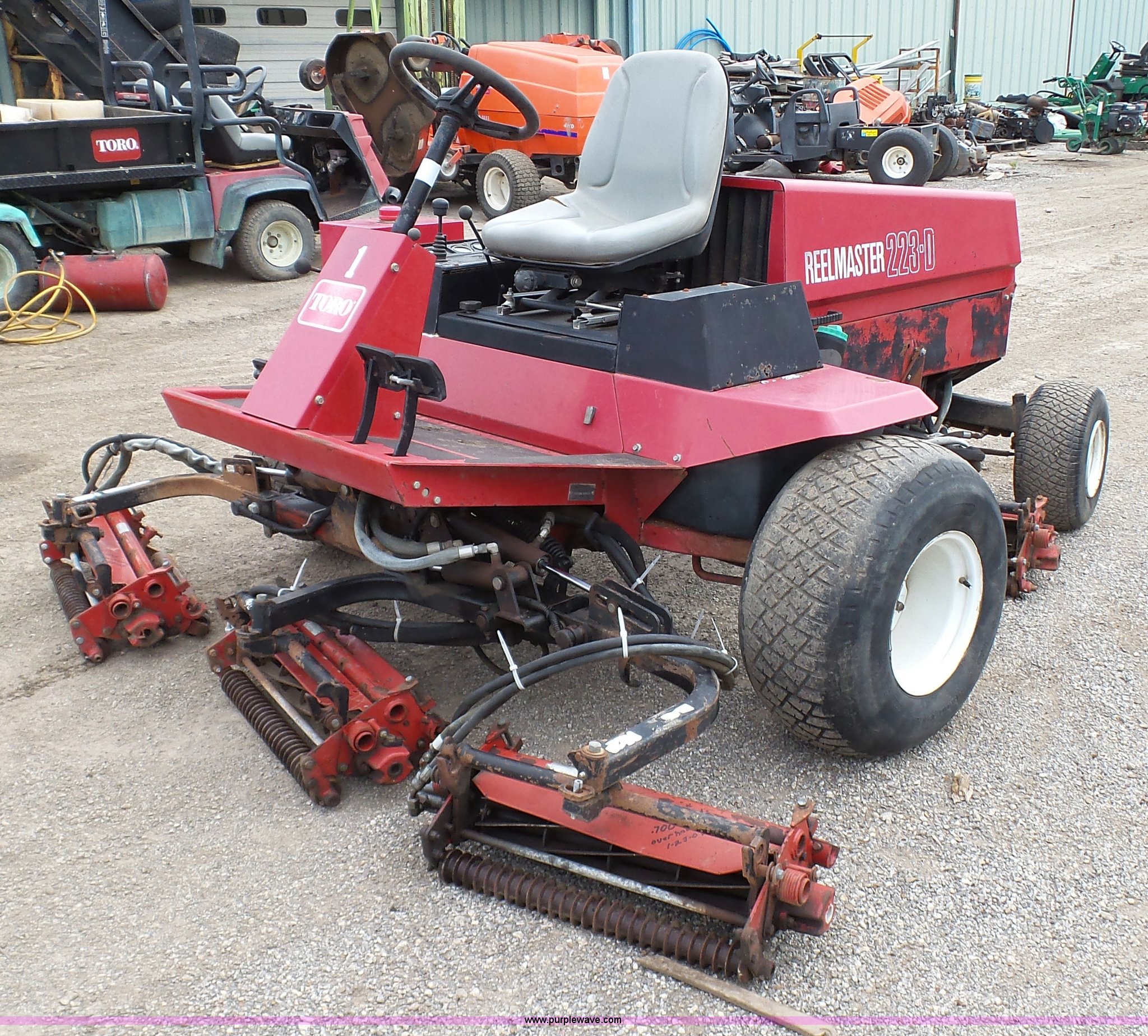 Toro Reelmaster 223-D lawn mower in Iola, KS | Item BZ9254 sold ...
