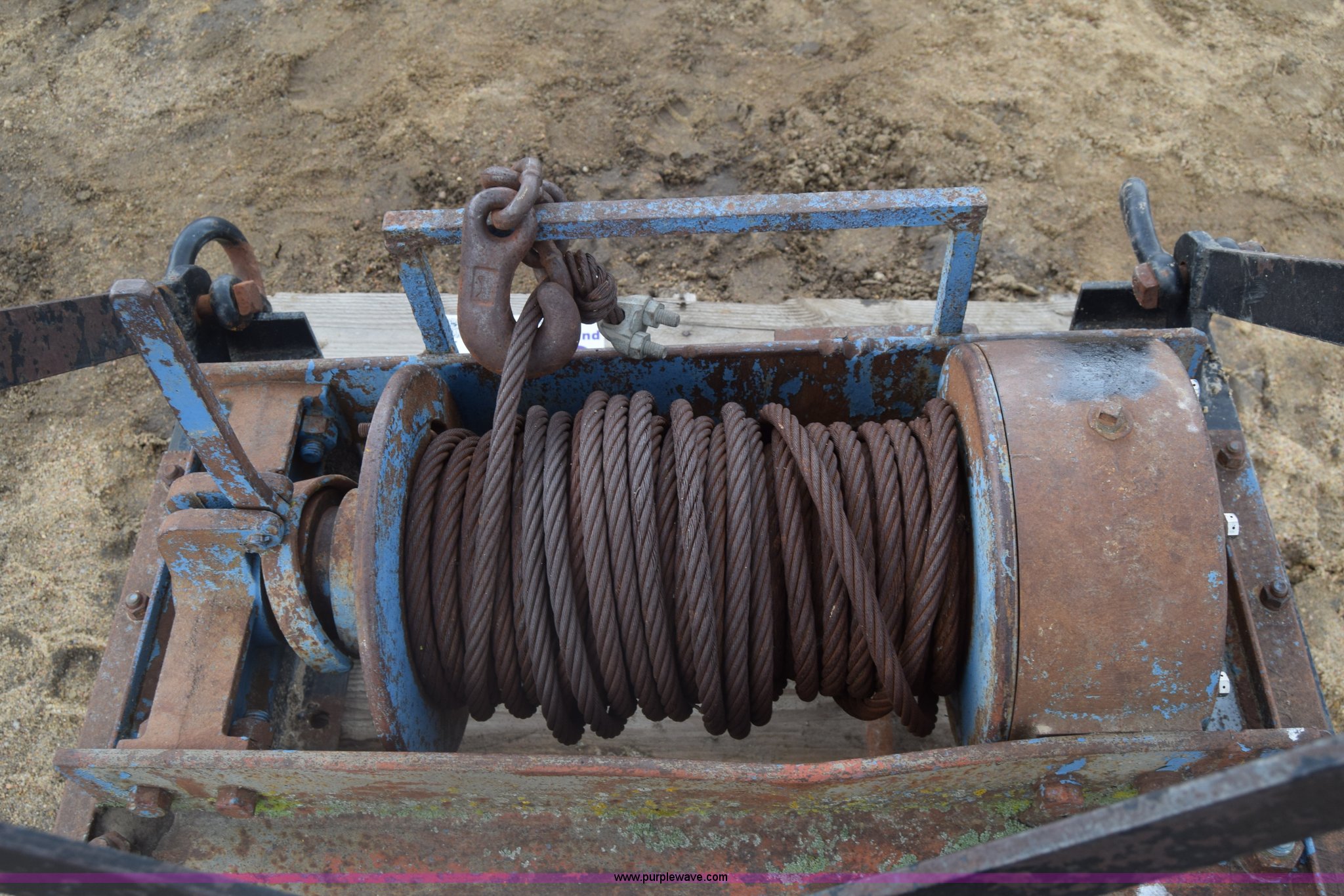 Ramsey winch in Kinsley, KS | Item K7432 sold | Purple Wave