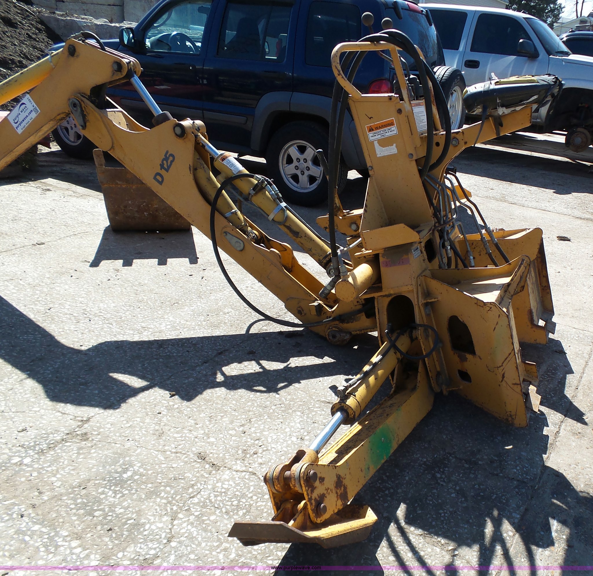 Case D125 skid steer backhoe in St. Louis, MO | Item K1321 sold ...