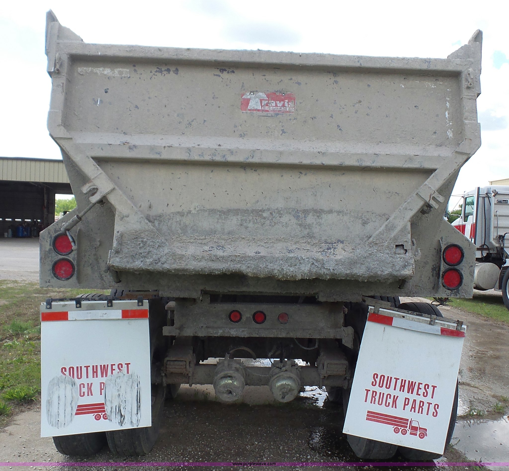 1999 Travis HRS end dump trailer in Topeka, KS | Item K5219 sold ...