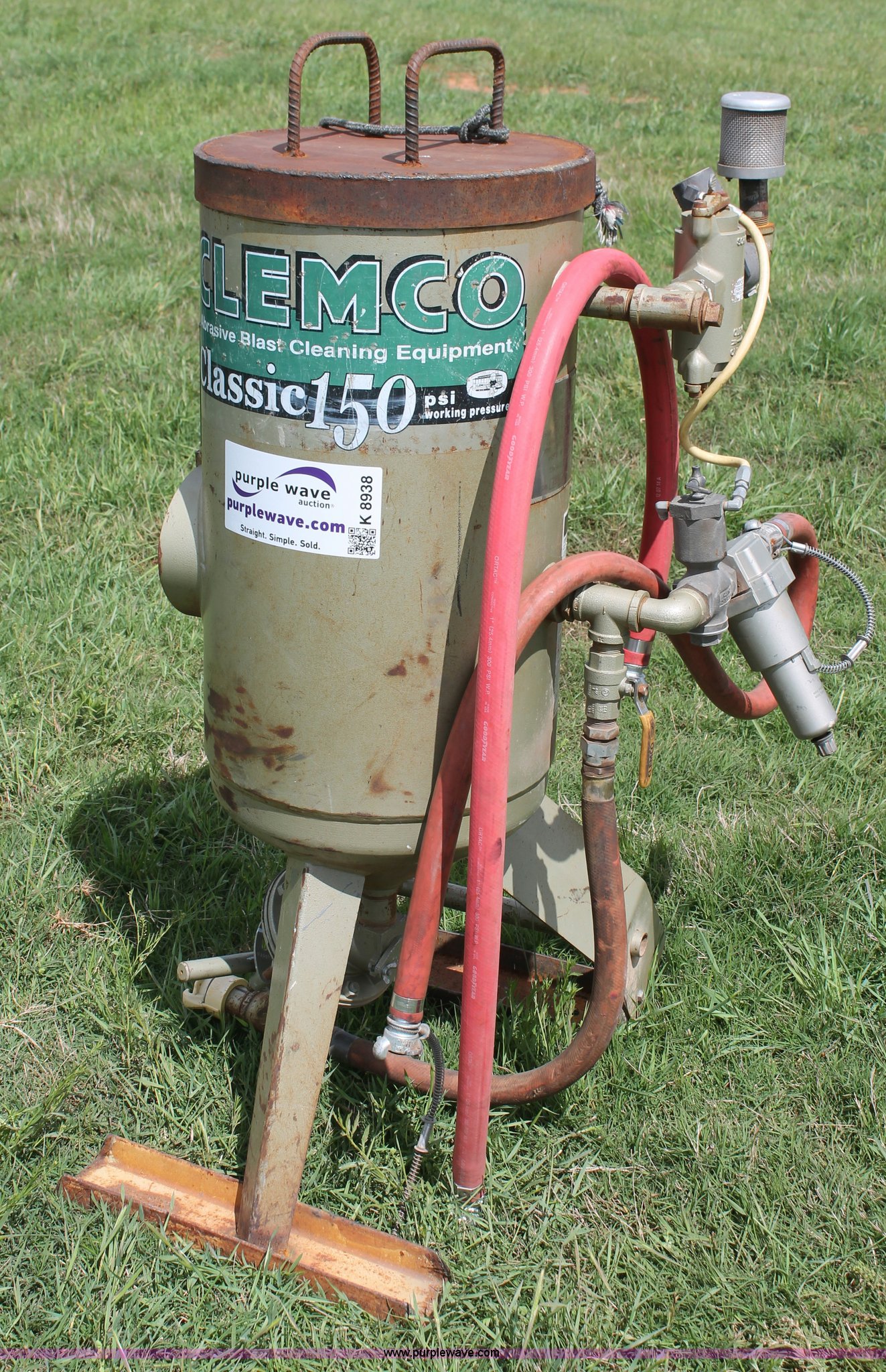 2012 Clemco 1648 sand blaster in Bray, OK | Item K8938 sold | Purple Wave