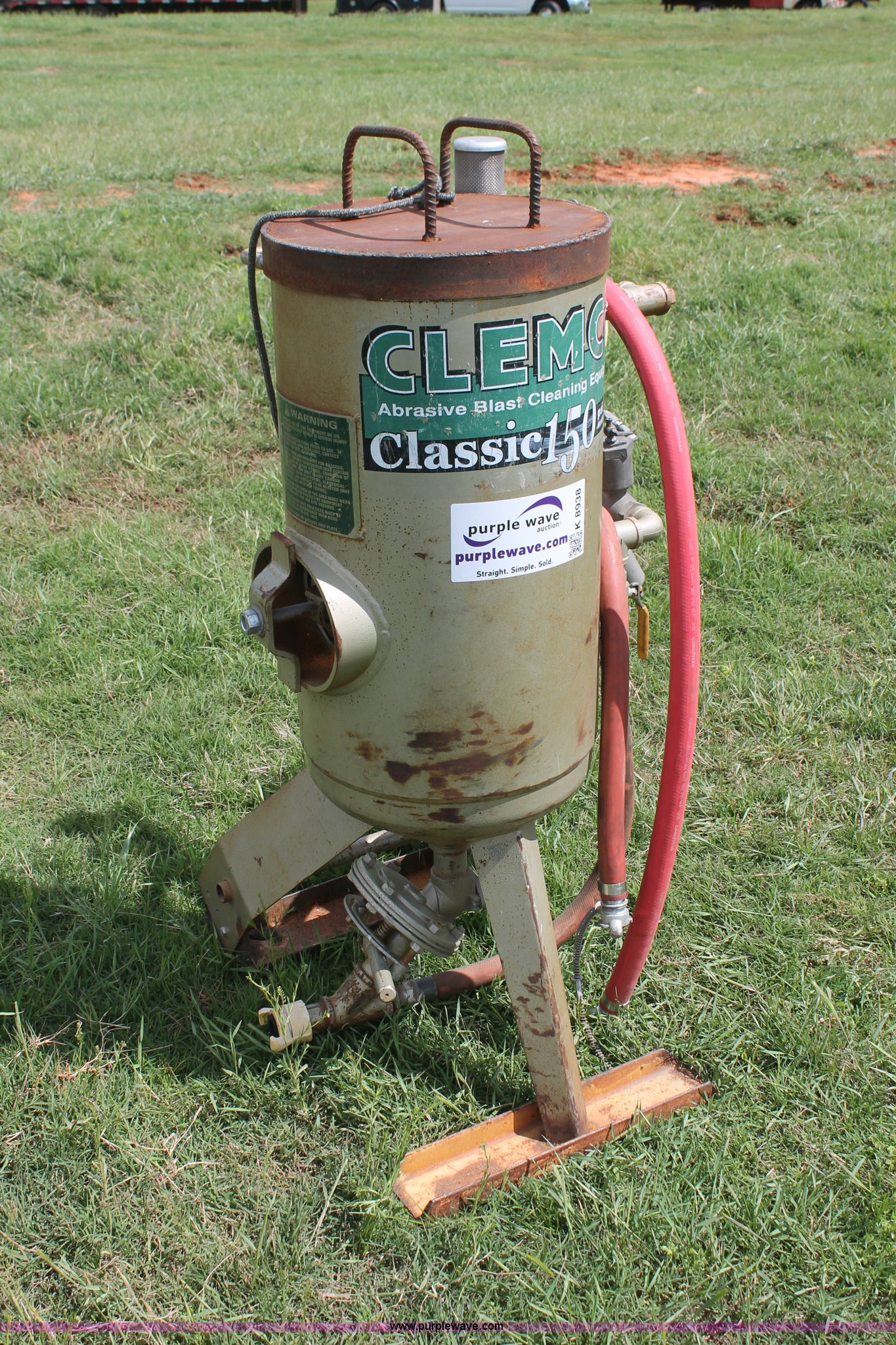 2012 Clemco 1648 sand blaster in Bray, OK | Item K8938 sold | Purple Wave