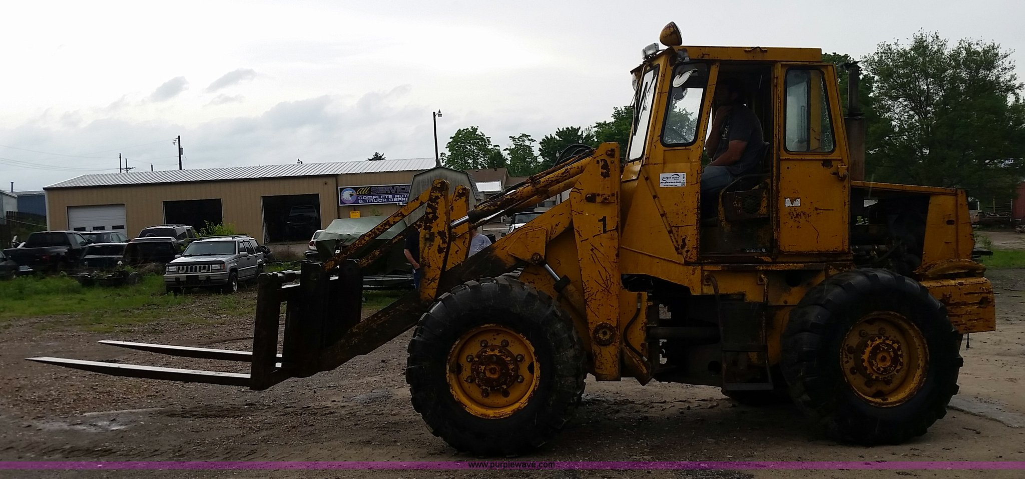 1974 Allis Chalmers 840 wheel loader in Blue Springs, MO | Item K7894 ...