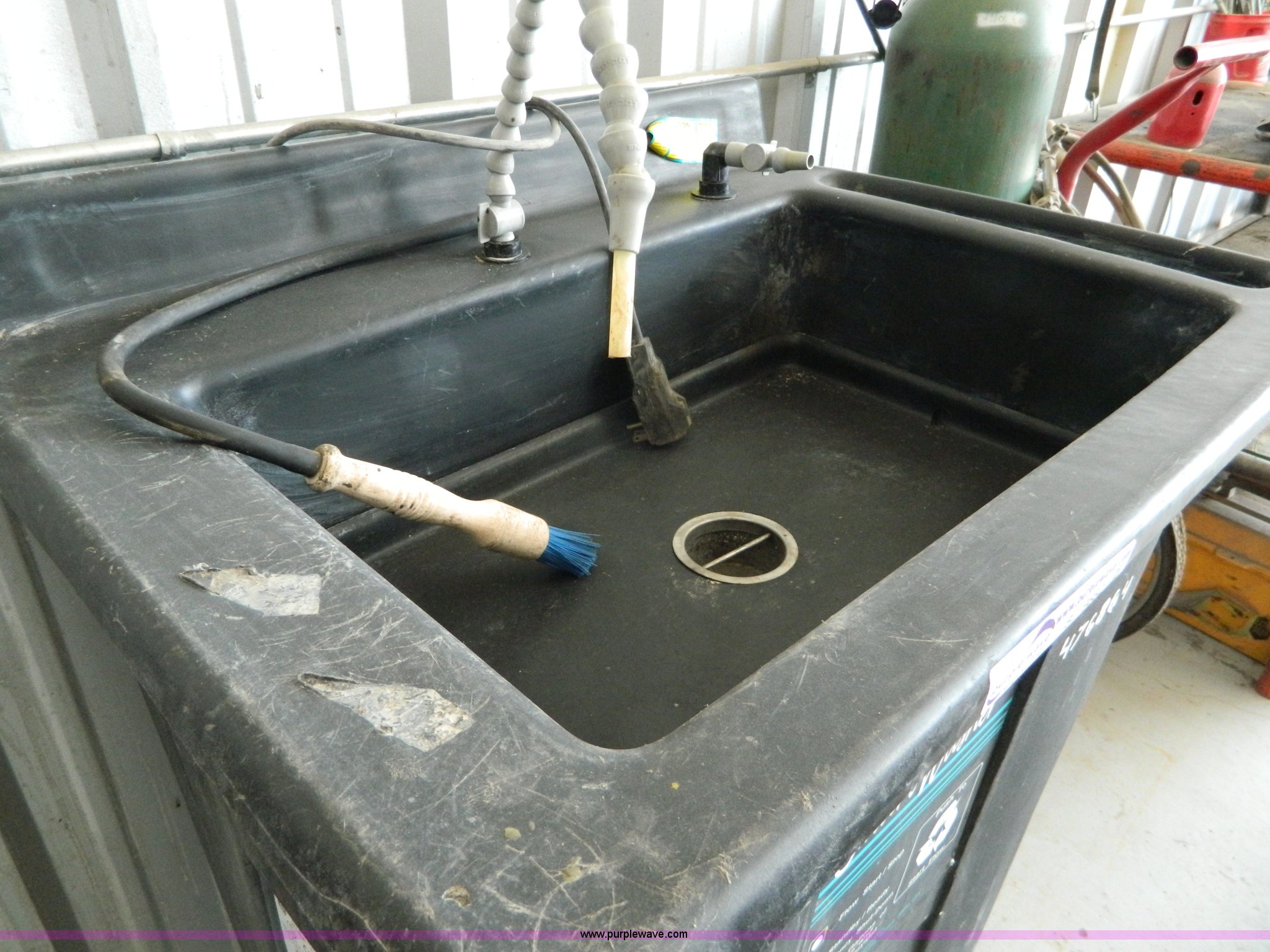 Smart Washer parts washer in Plainville, KS | Item BI9882 sold | Purple ...