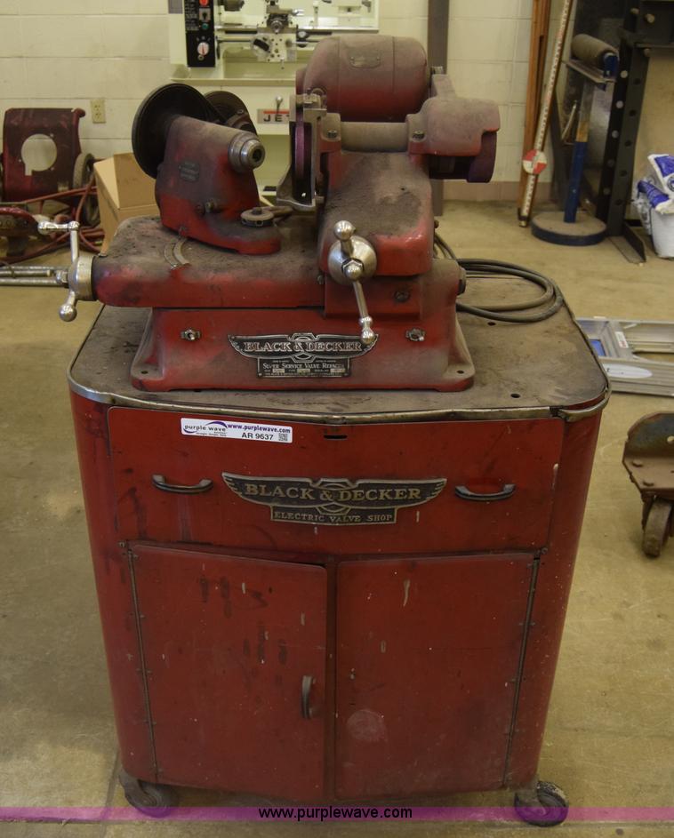 Black and Decker valve refacer in Stafford, KS | Item AR9637 sold ...