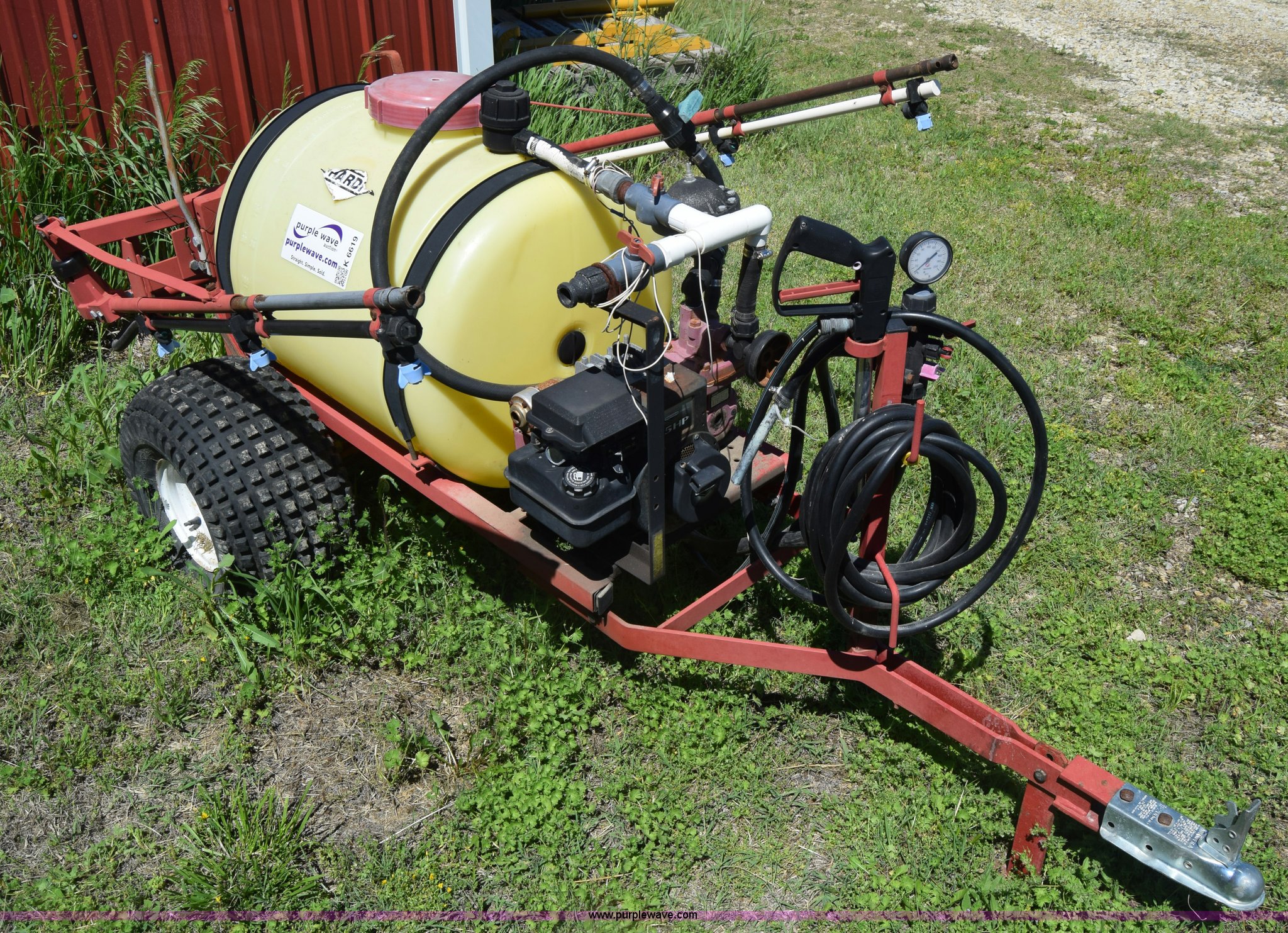 Hardi sprayer in Walton, KS | Item K6619 sold | Purple Wave