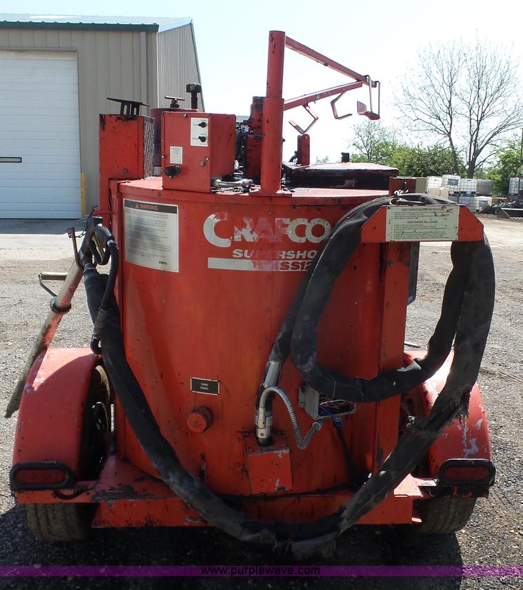 Crafco Supershot SS125 melter/applicator in Lawrence, KS | Item J4605 sold | Purple Wave