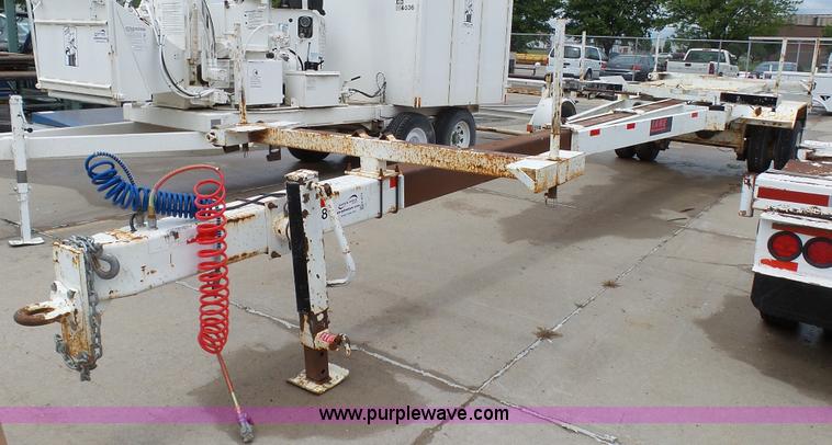 2008 Lane pole trailer in Topeka, KS | Item K4078 sold | Purple Wave