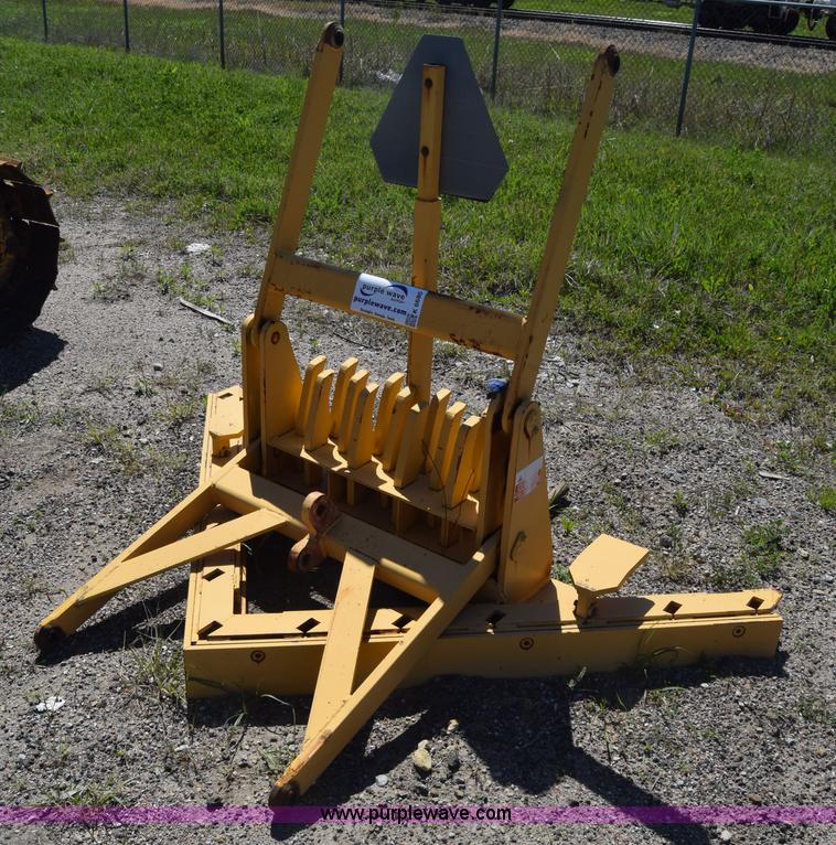 Concrete impactor attachment in Wichita, KS | Item K6680 sold | Purple Wave
