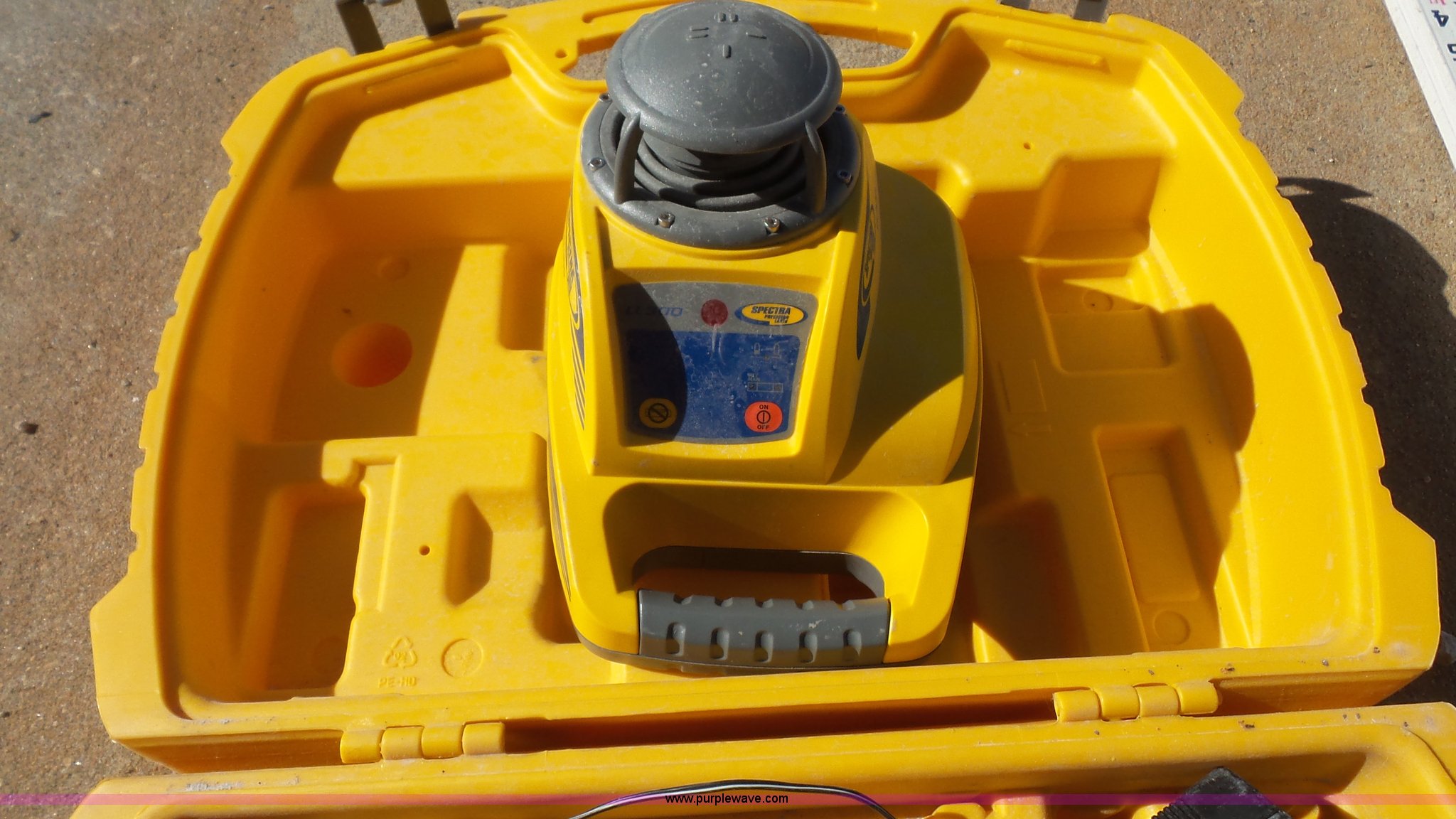 Spectra LL300 precision laser in Lawrence, KS | Item BN9508 sold ...