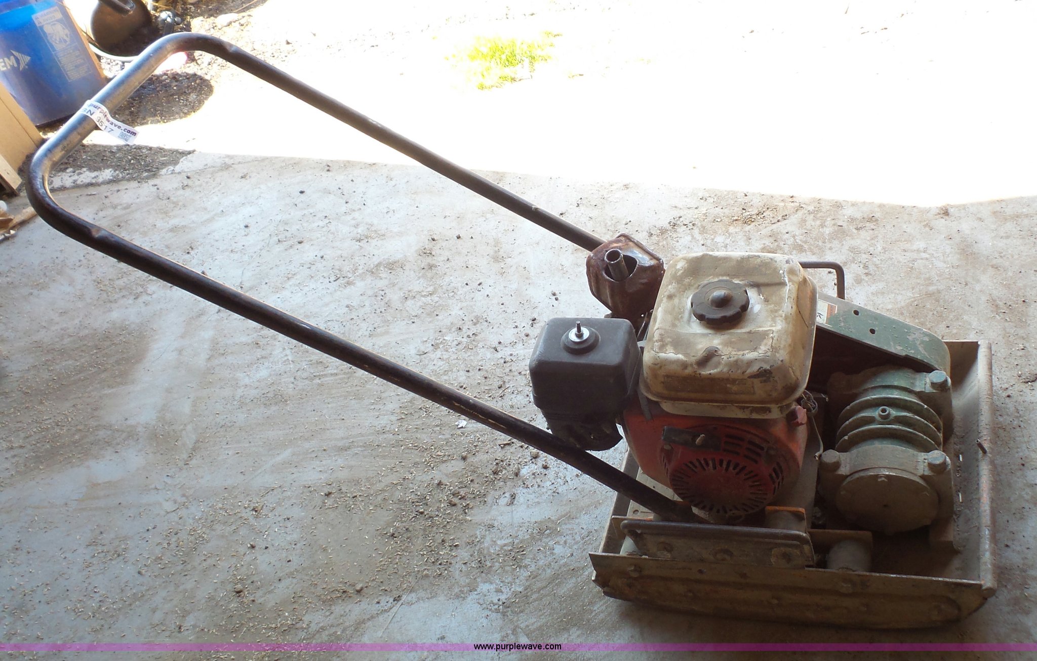 MBW AP2000 vibratory compactor in Lawrence, KS | Item BN9517 sold ...