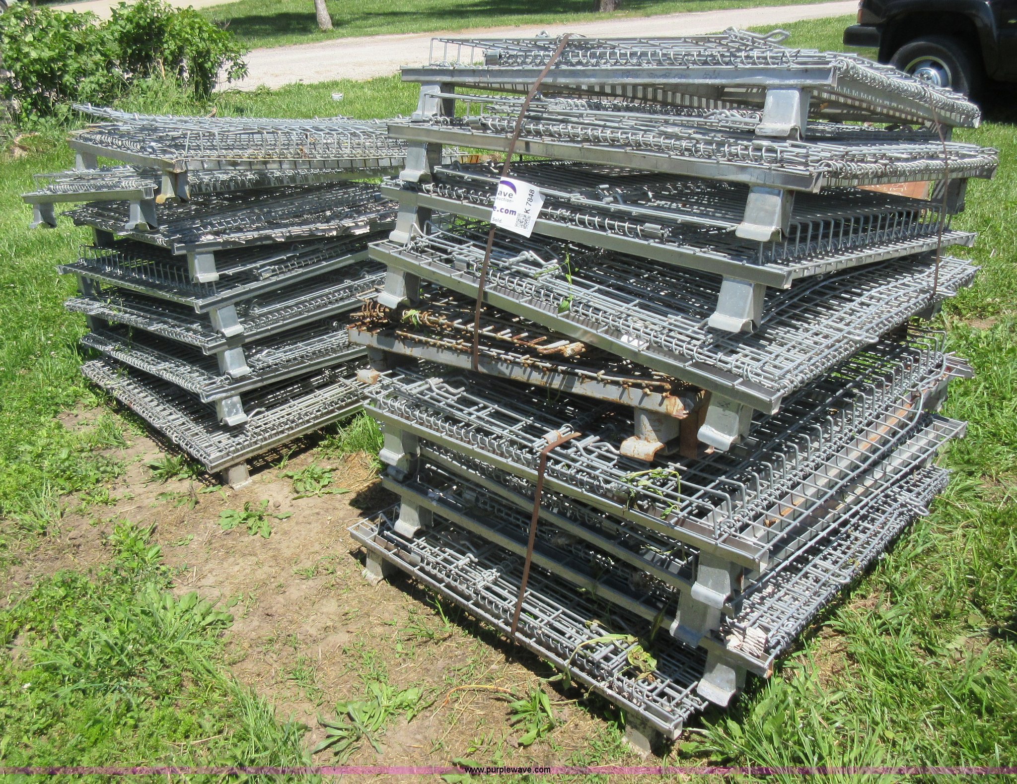 Steel wire crates in Leeton, MO | Item K7848 sold | Purple Wave