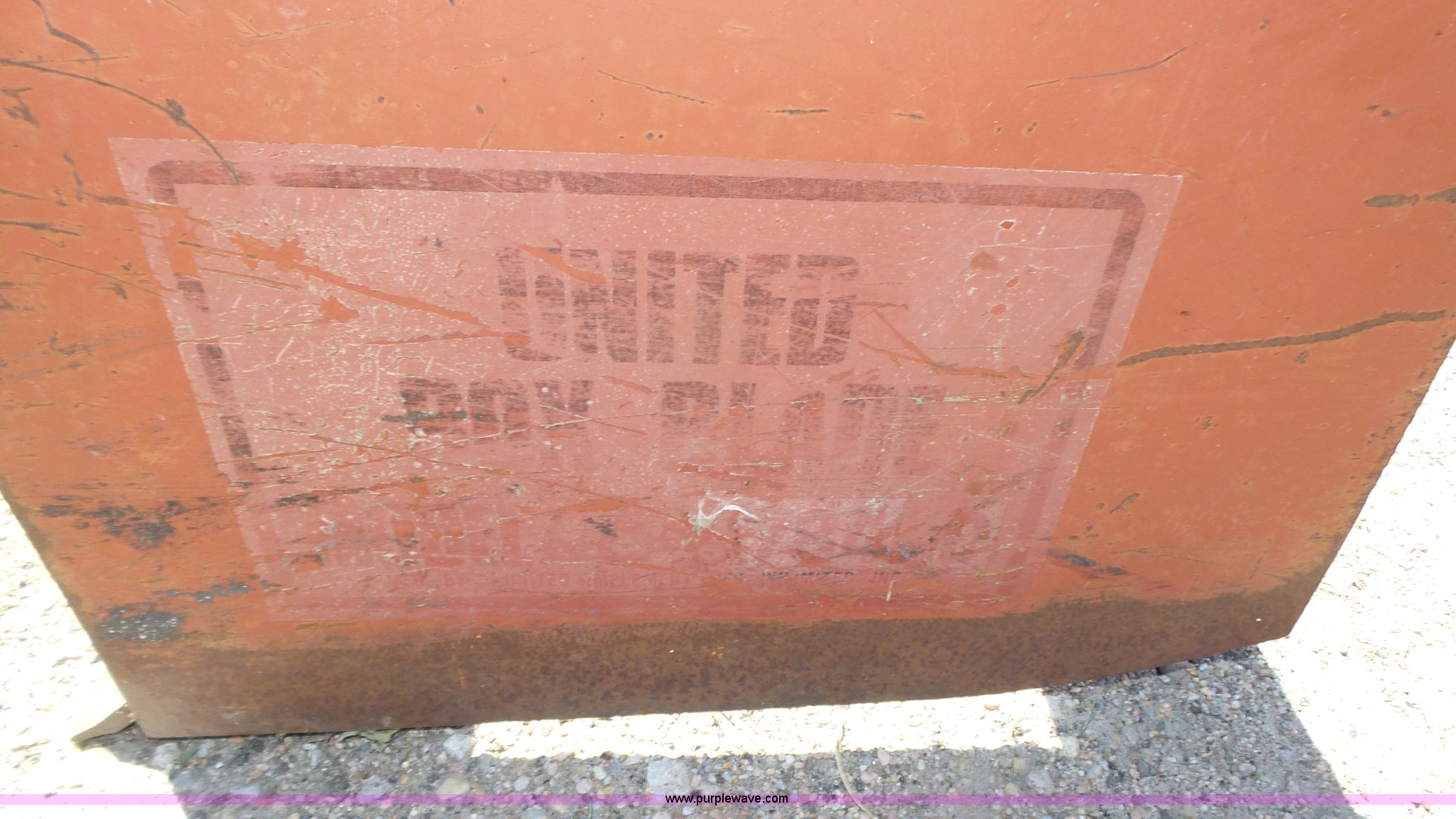 United box blade in Grand Island, NE | Item K8335 sold | Purple Wave