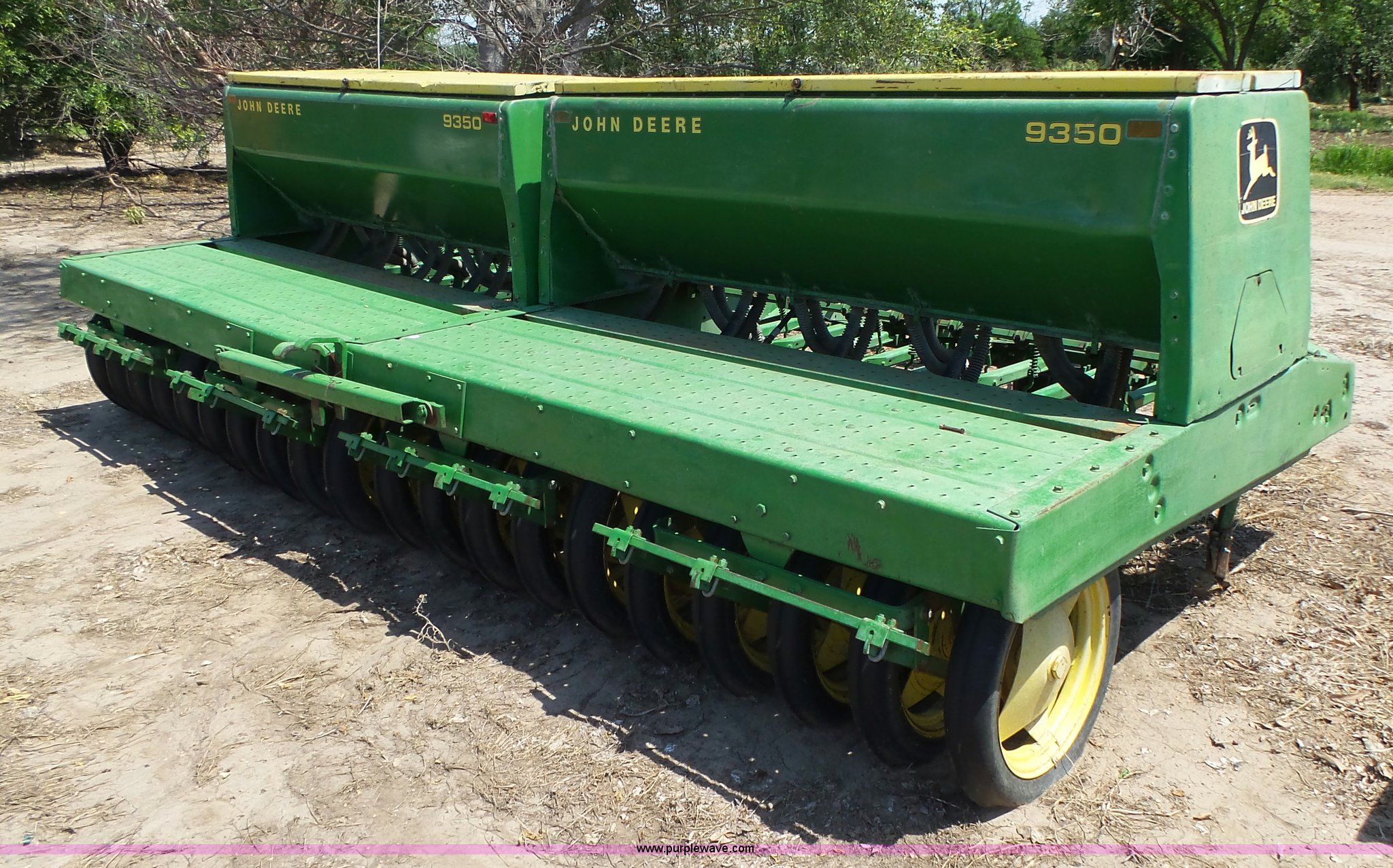 John Deere 9350 grain drill in Beaver City, NE | Item K8357 sold ...