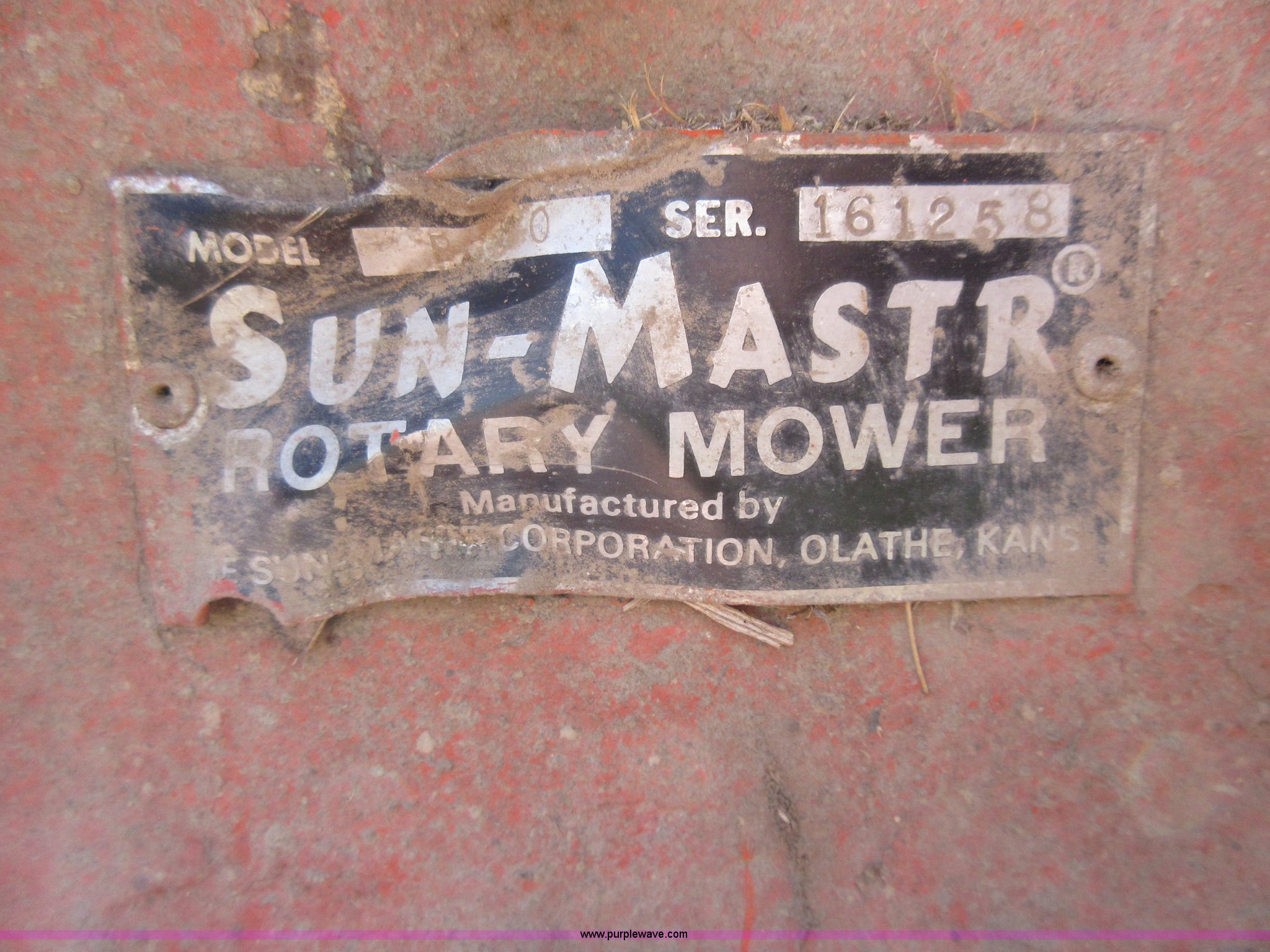 Sunmaster rotary mower in Oak Grove, MO | Item L2789 sold | Purple Wave