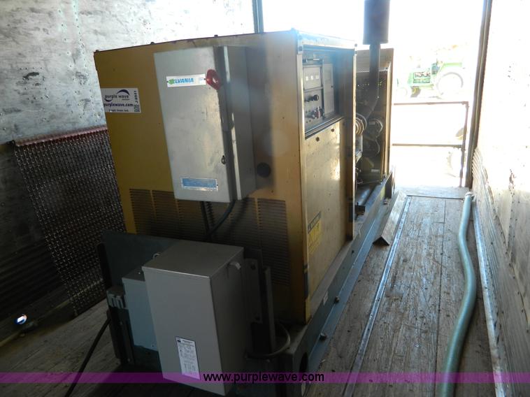 Caterpillar Challenger SR4 generator and trailer in Wilson, KS | Item ...