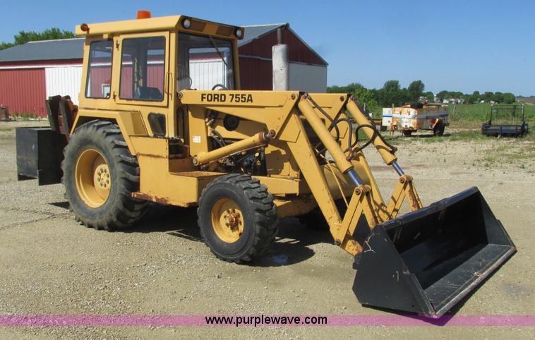 Ford 755A backhoe tractor in Plainview, MN | Item K4708 sold | Purple Wave