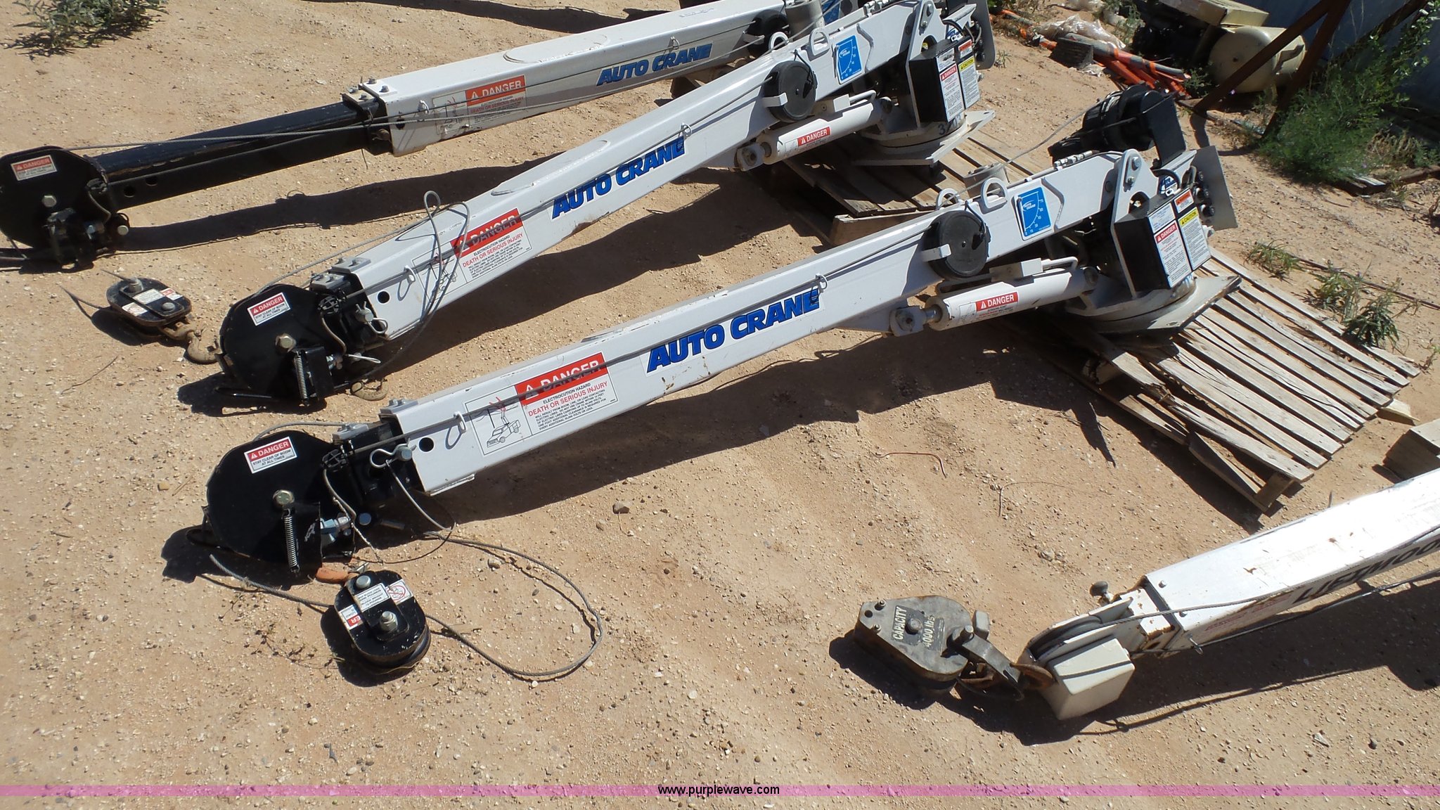 Auto Crane 3203 crane in Midland, TX | Item BZ9111 sold | Purple Wave