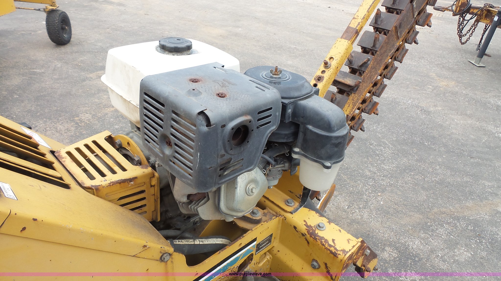 Vermeer RT100 trencher in Chesterfield, MO | Item K1422 sold | Purple Wave