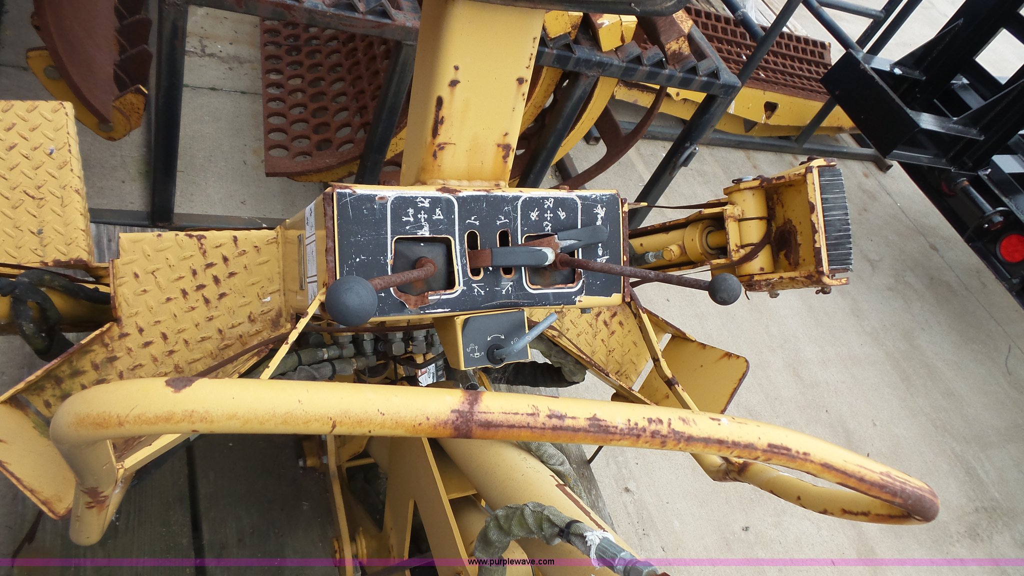 Vermeer B500 backhoe attachment in Chesterfield, MO | Item K1427 sold ...