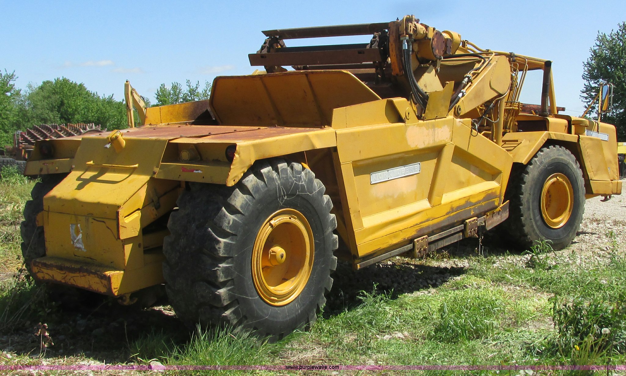 1984 John Deere 762 elevating scraper in Plainview, MN | Item K4715 ...
