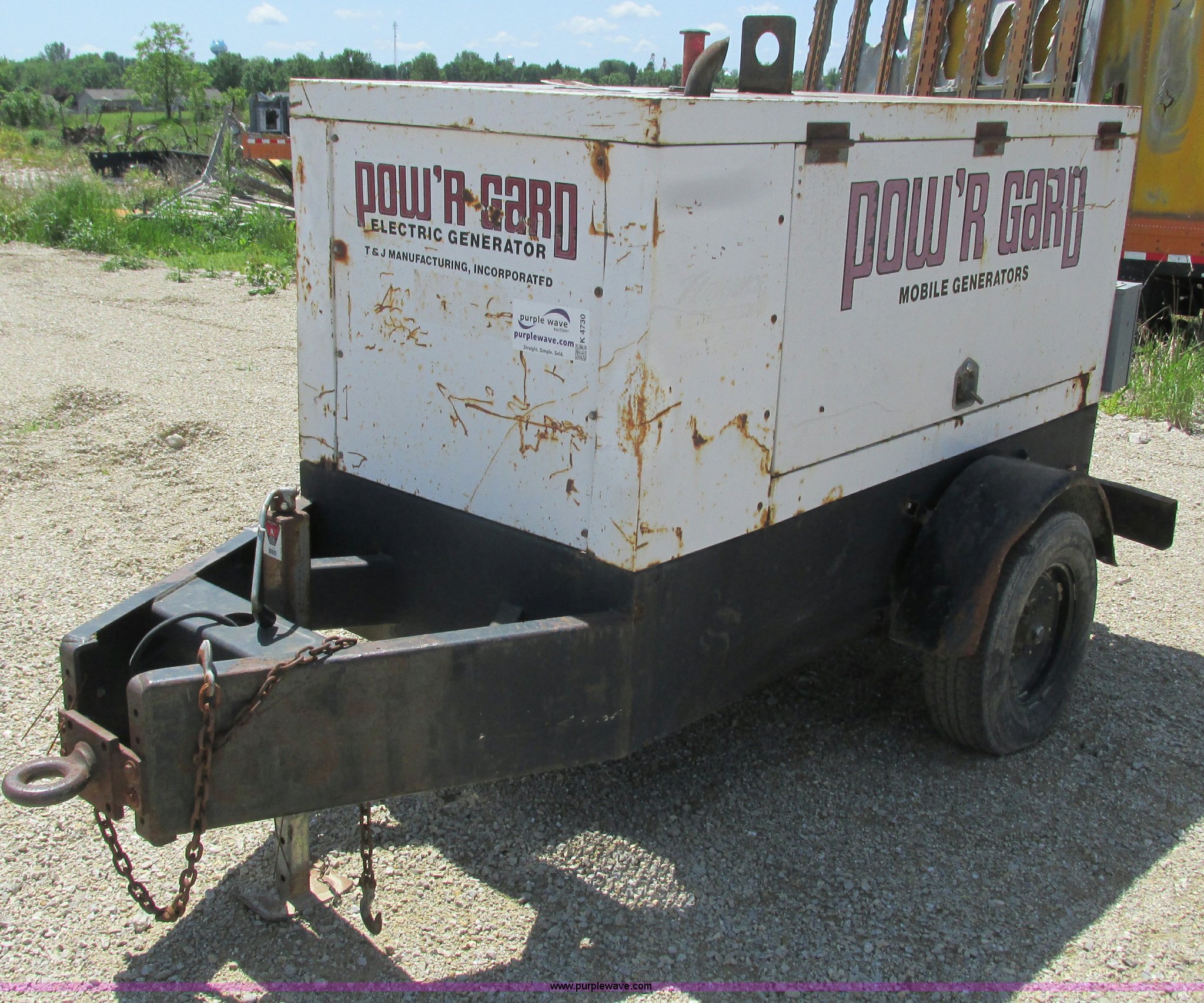 Pow'r Gard generator in Plainview, MN | Item K4730 sold | Purple Wave