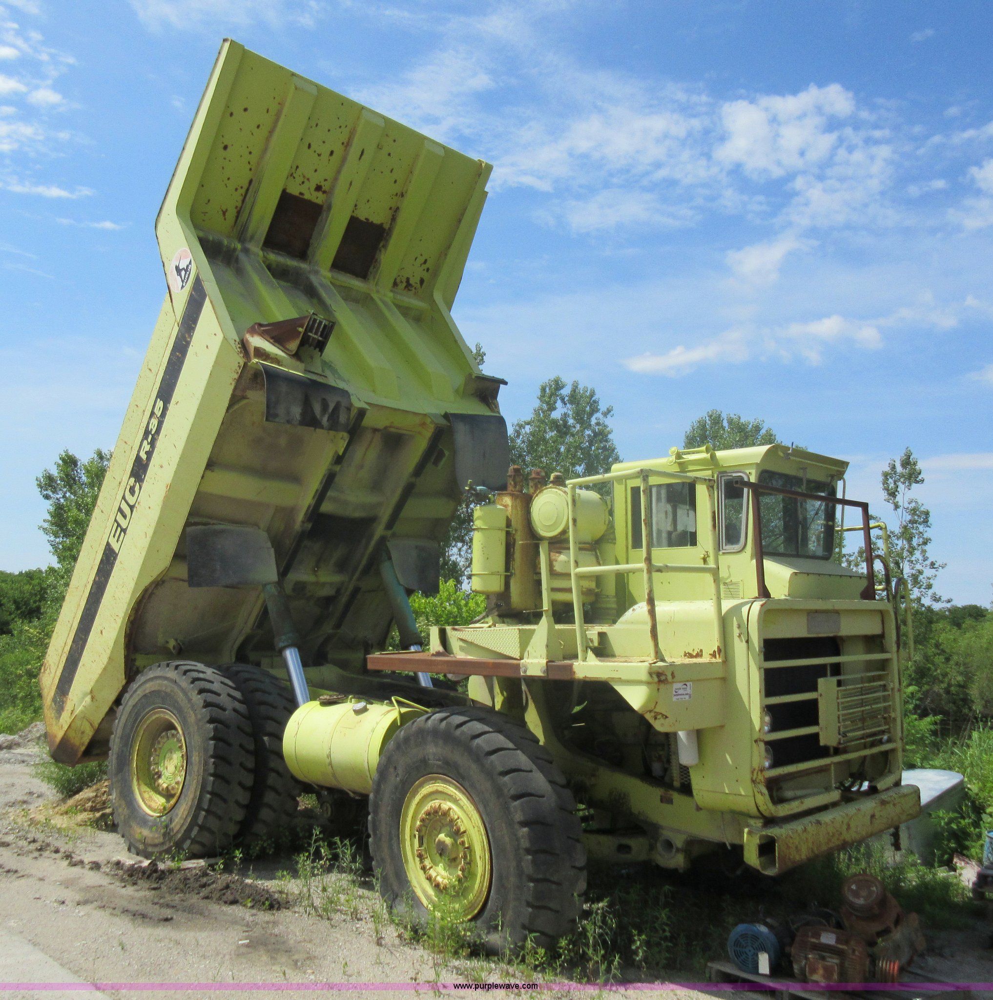 Euclid R-35 haul truck in Richmond, MO | Item L2829 sold | Purple Wave