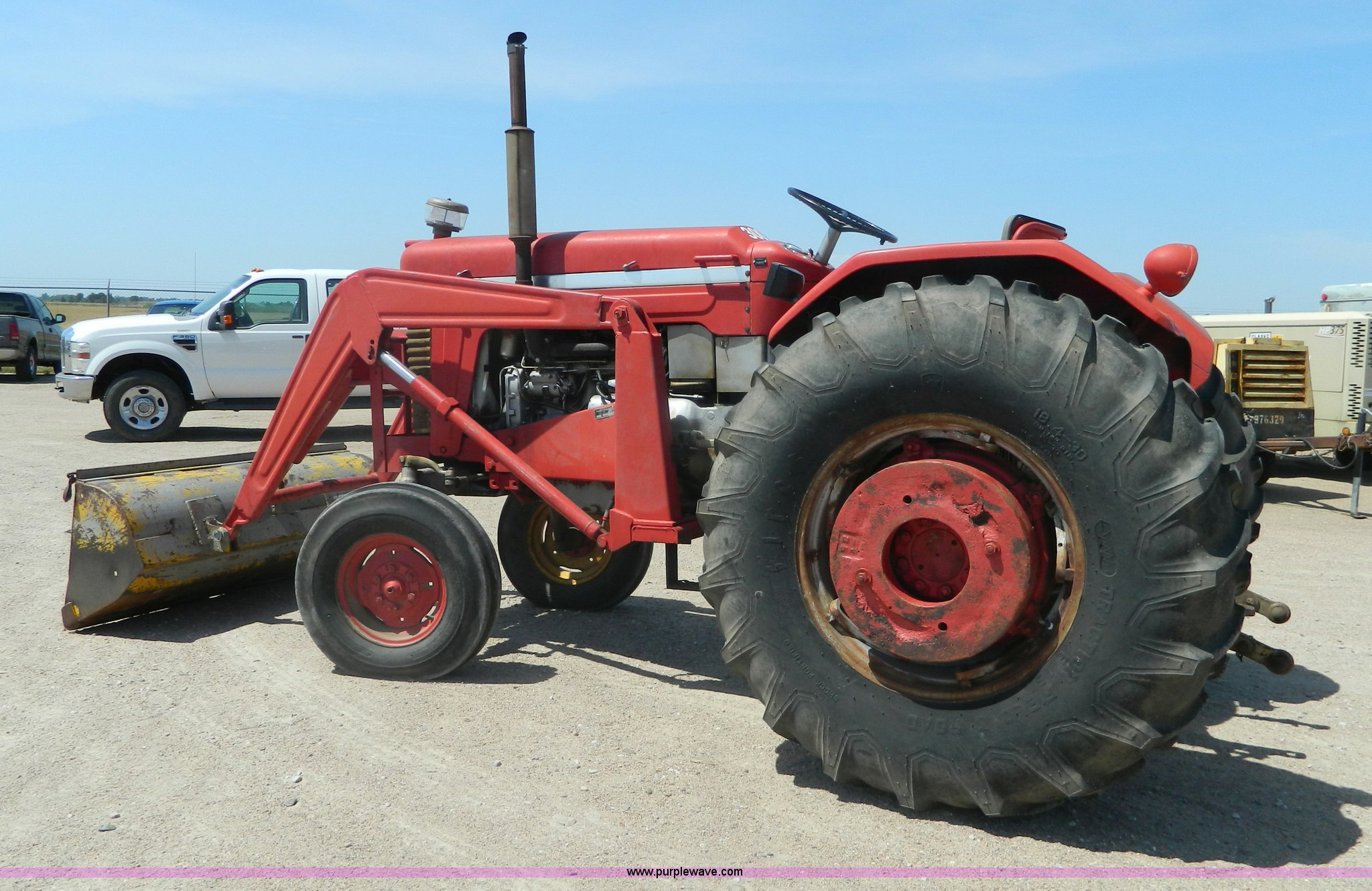 Massey Ferguson 90 tractor in Great Bend, KS | Item J8891 sold | Purple ...