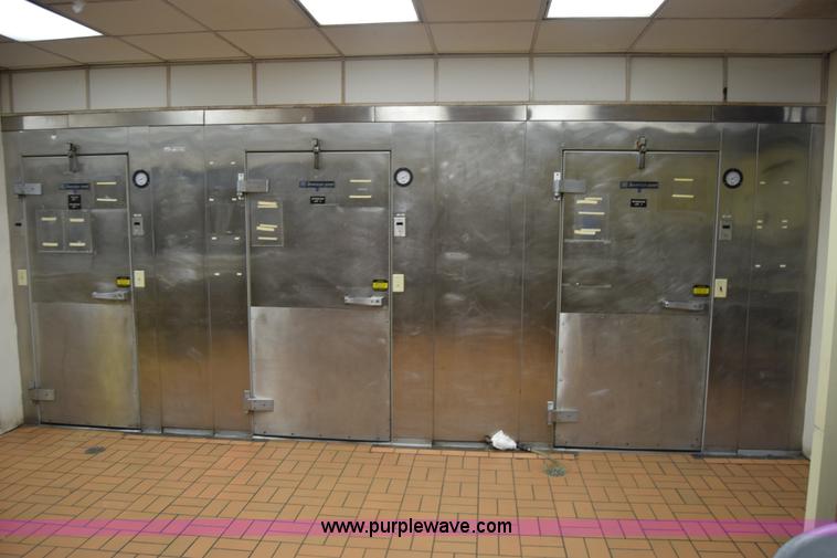 American Panel walk-in freezer in Wichita, KS | Item BW9825 sold ...