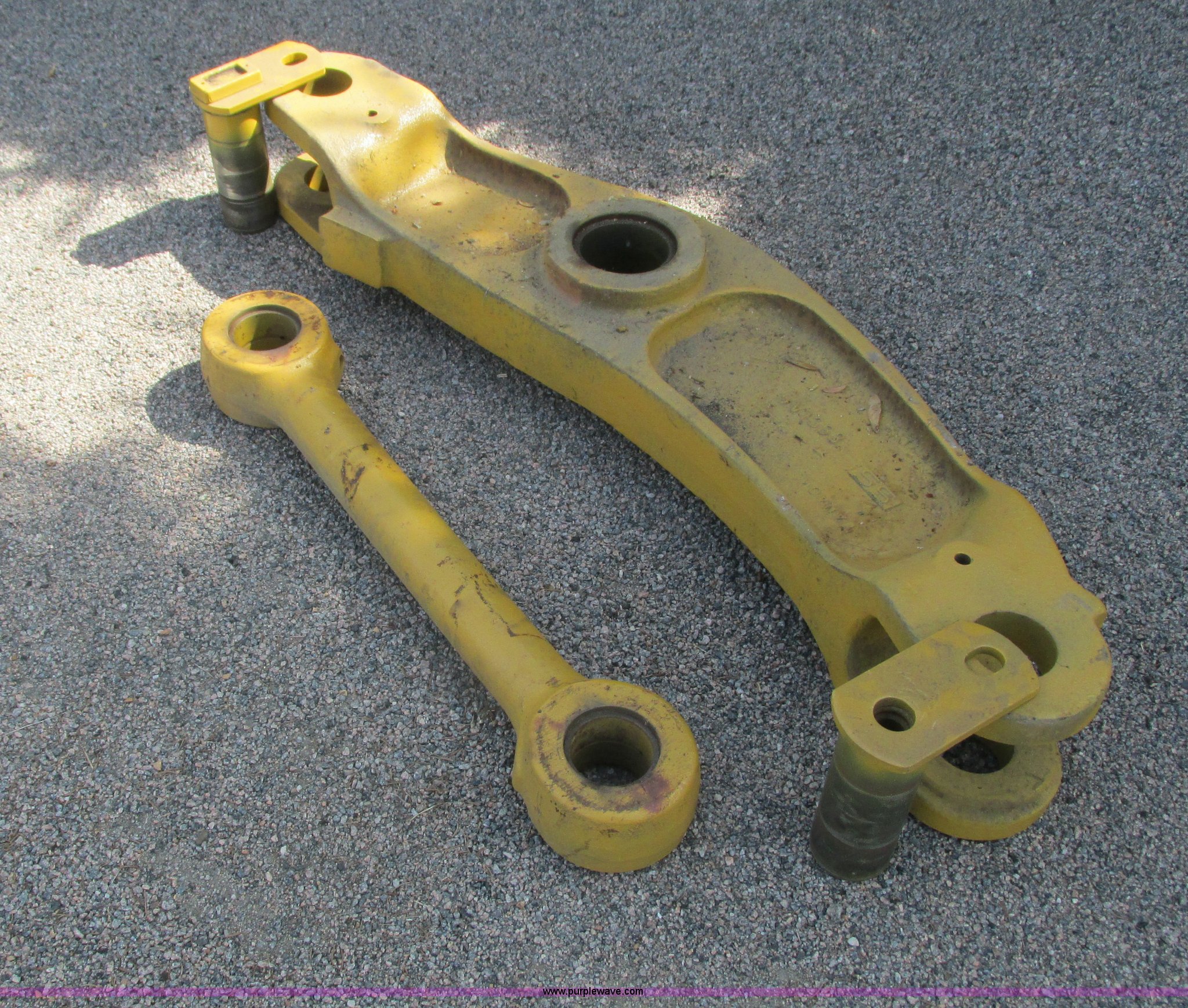 Caterpillar 950E loader parts in Carver, MN | Item K4025 sold | Purple Wave