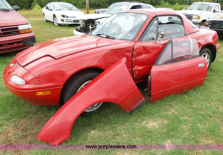 1995 Mazda MX-5 Miata convertible in Richland, MO | Item K1229 sold ...