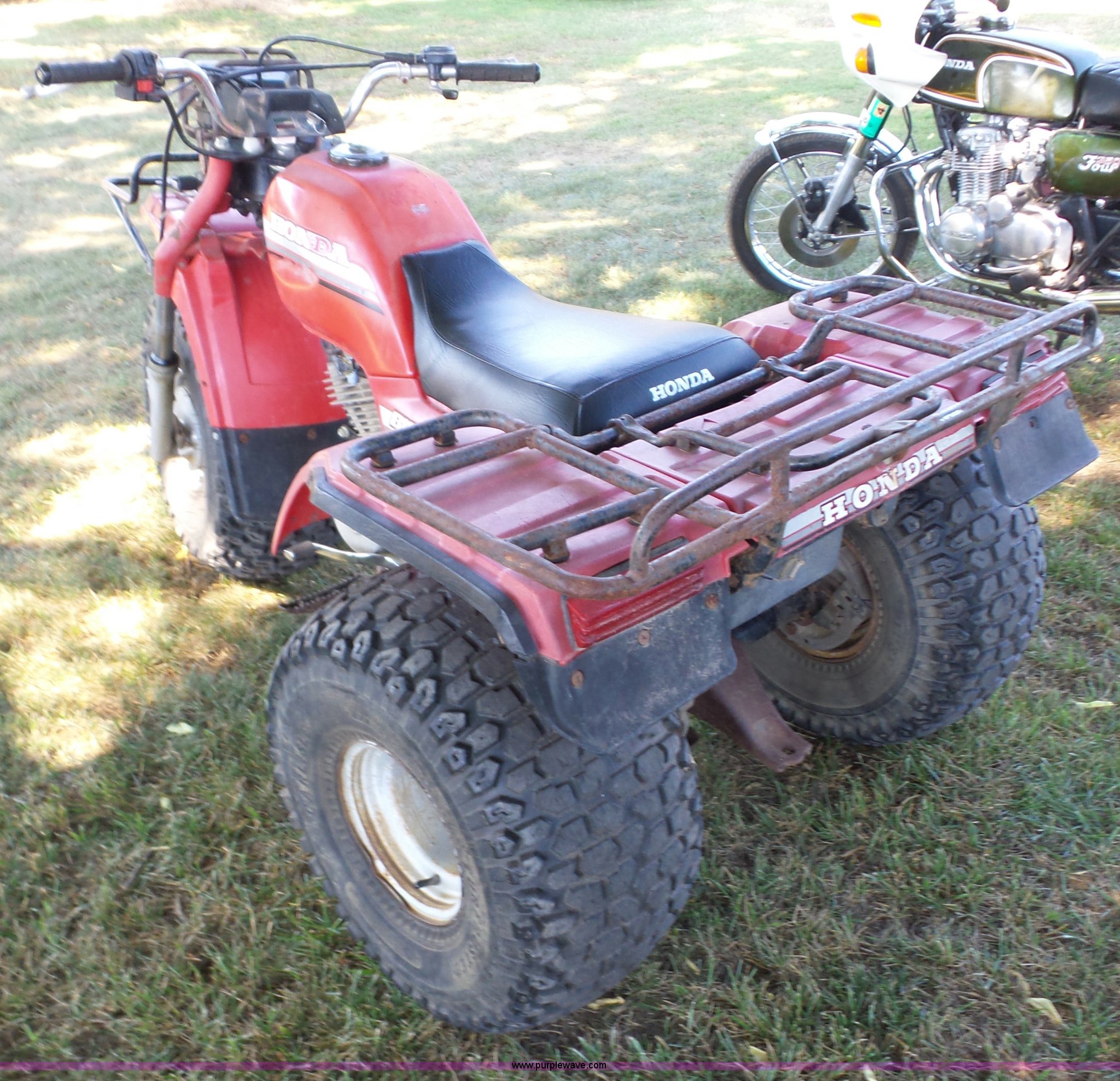 1985 Honda Big Red ATV in Chouteau, OK | Item BZ9589 sold | Purple Wave