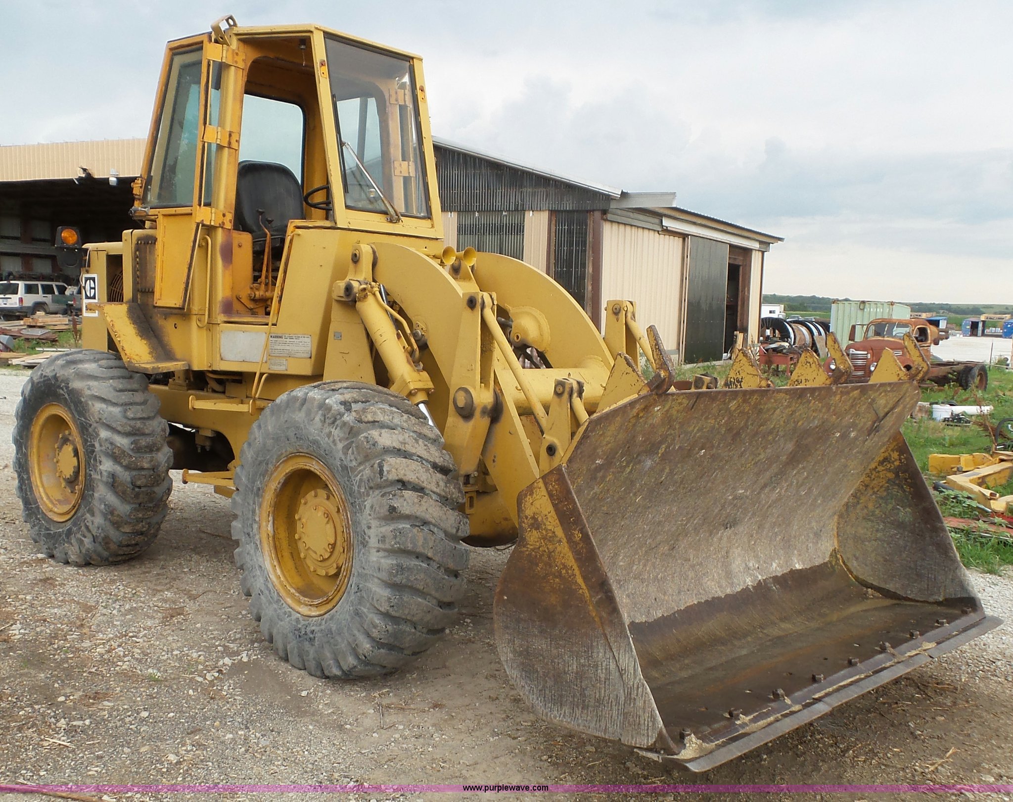 1972 Caterpillar 920 wheel loader in Belvue, KS | Item J4852 sold ...