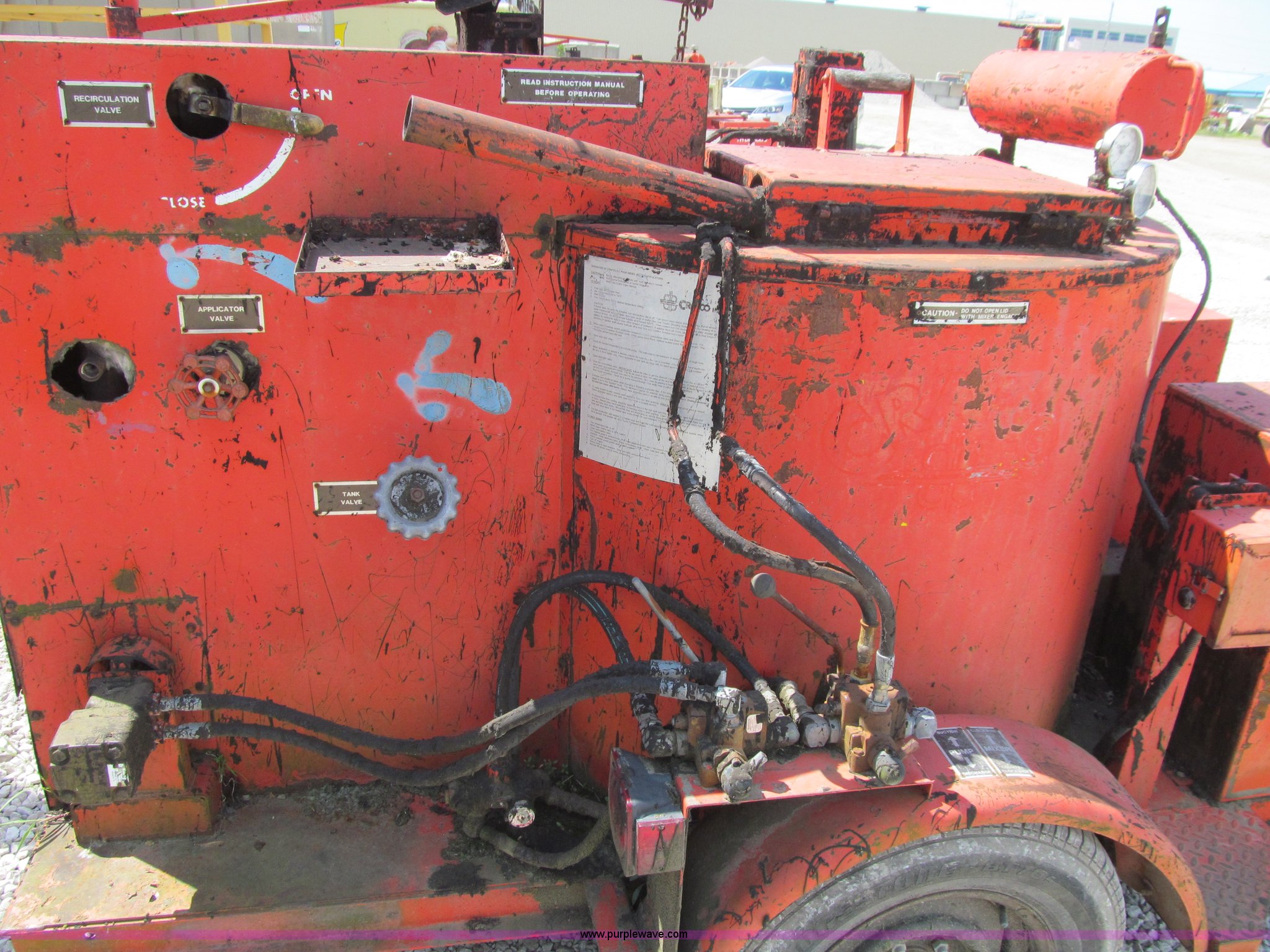 1993 Crafco EZ Pour 100 pot hole patcher in Newton, IA | Item K2202 sold | Purple Wave
