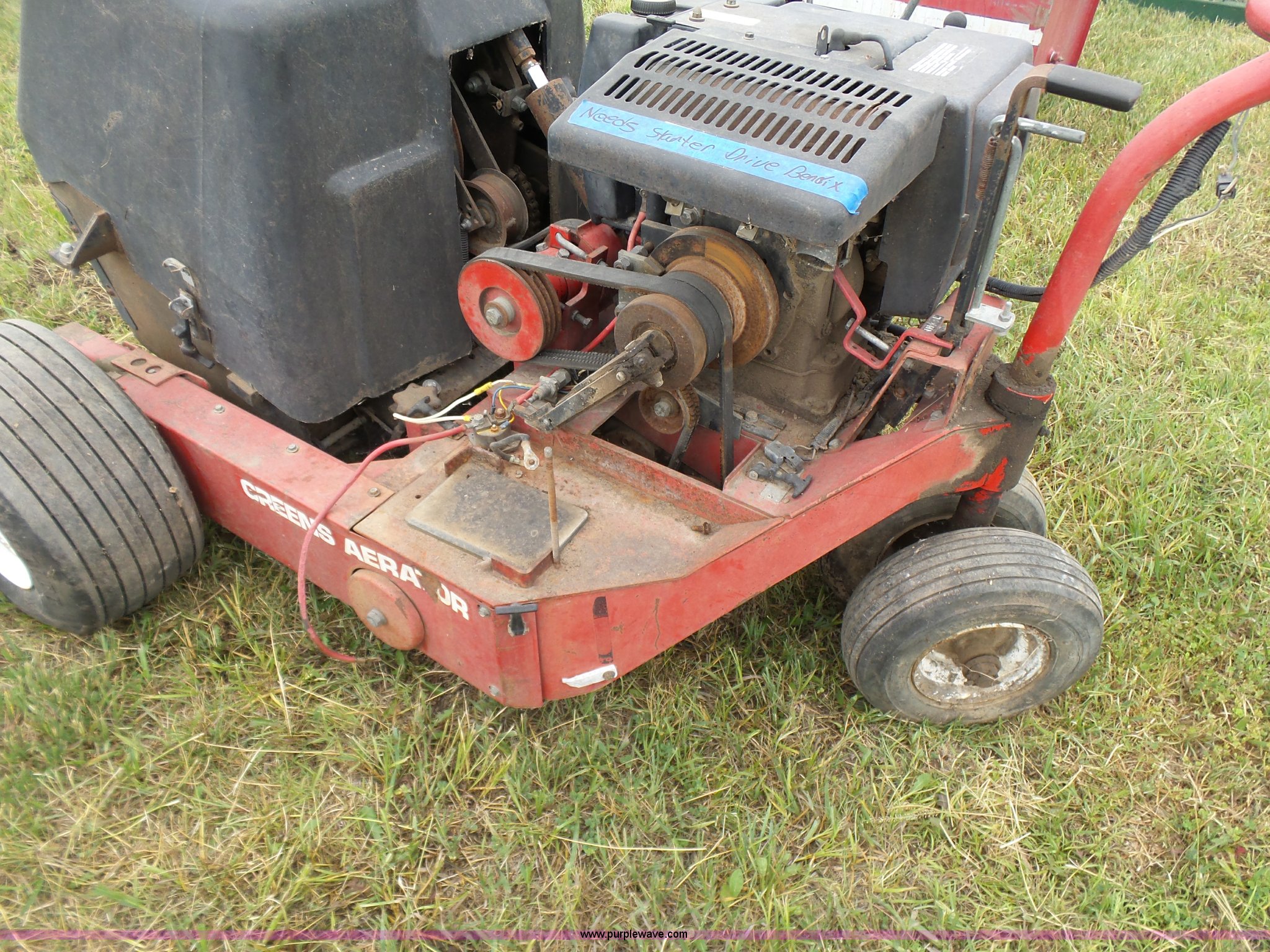 Toro Greens CG729 aerator in Abilene, KS | Item K3207 sold | Purple Wave